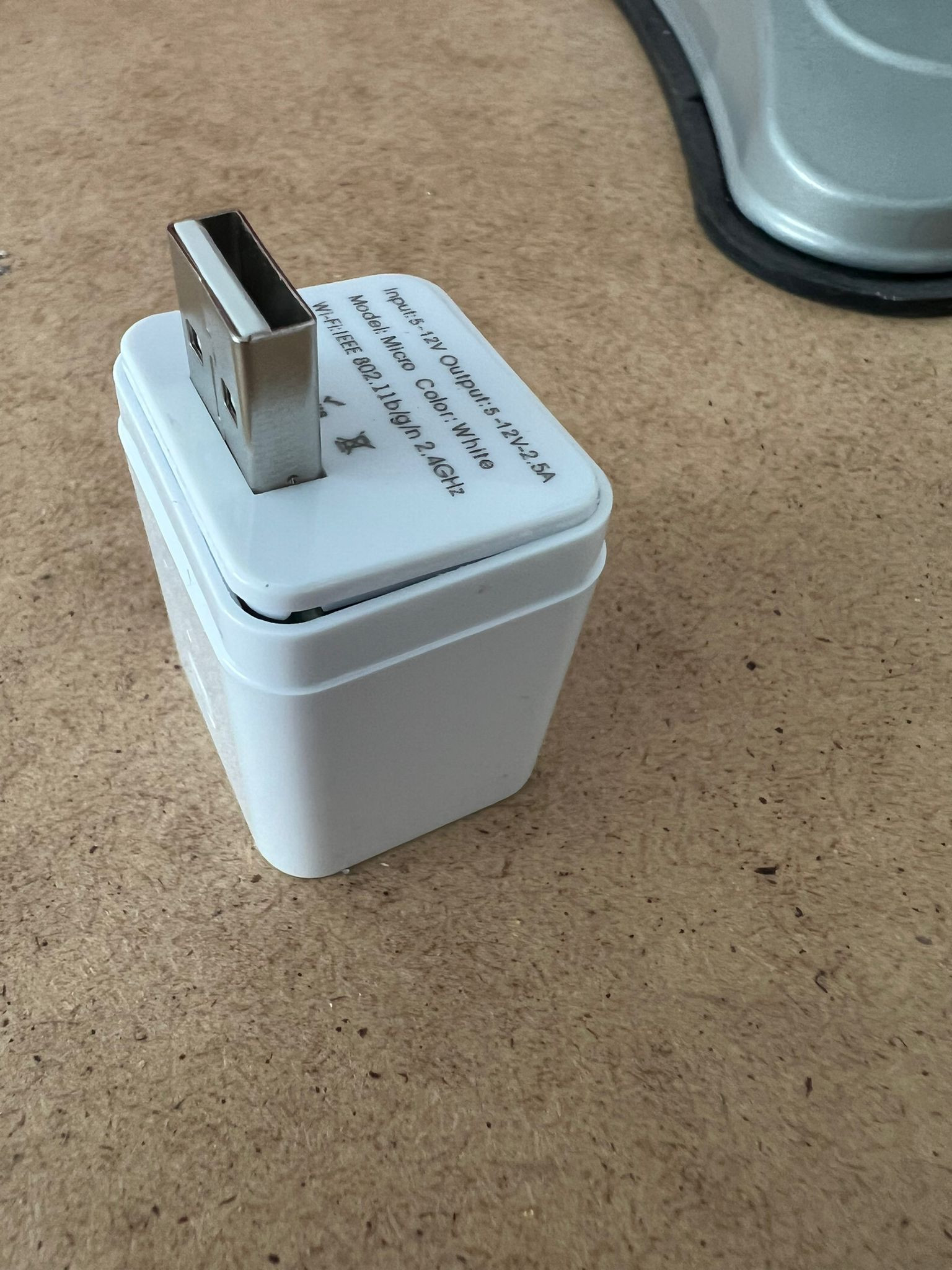 Tuya USB Smart Adapter HC-S5050-WIFI - demontaż, instrukcja flashowania ...