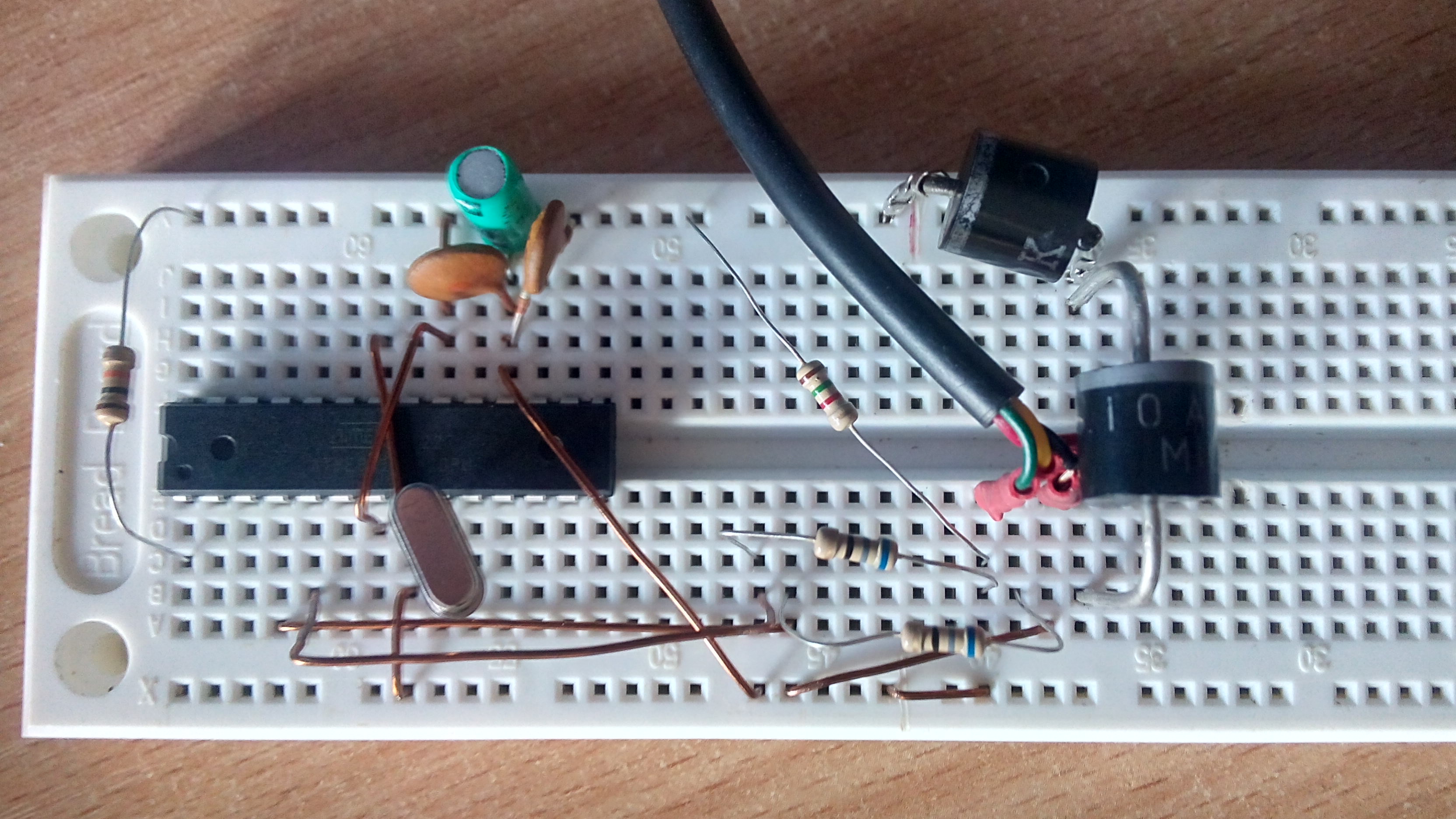 ATmega168 - Nie rozpoznano urządzenia USB, VID/PID 0x0000/0x0002