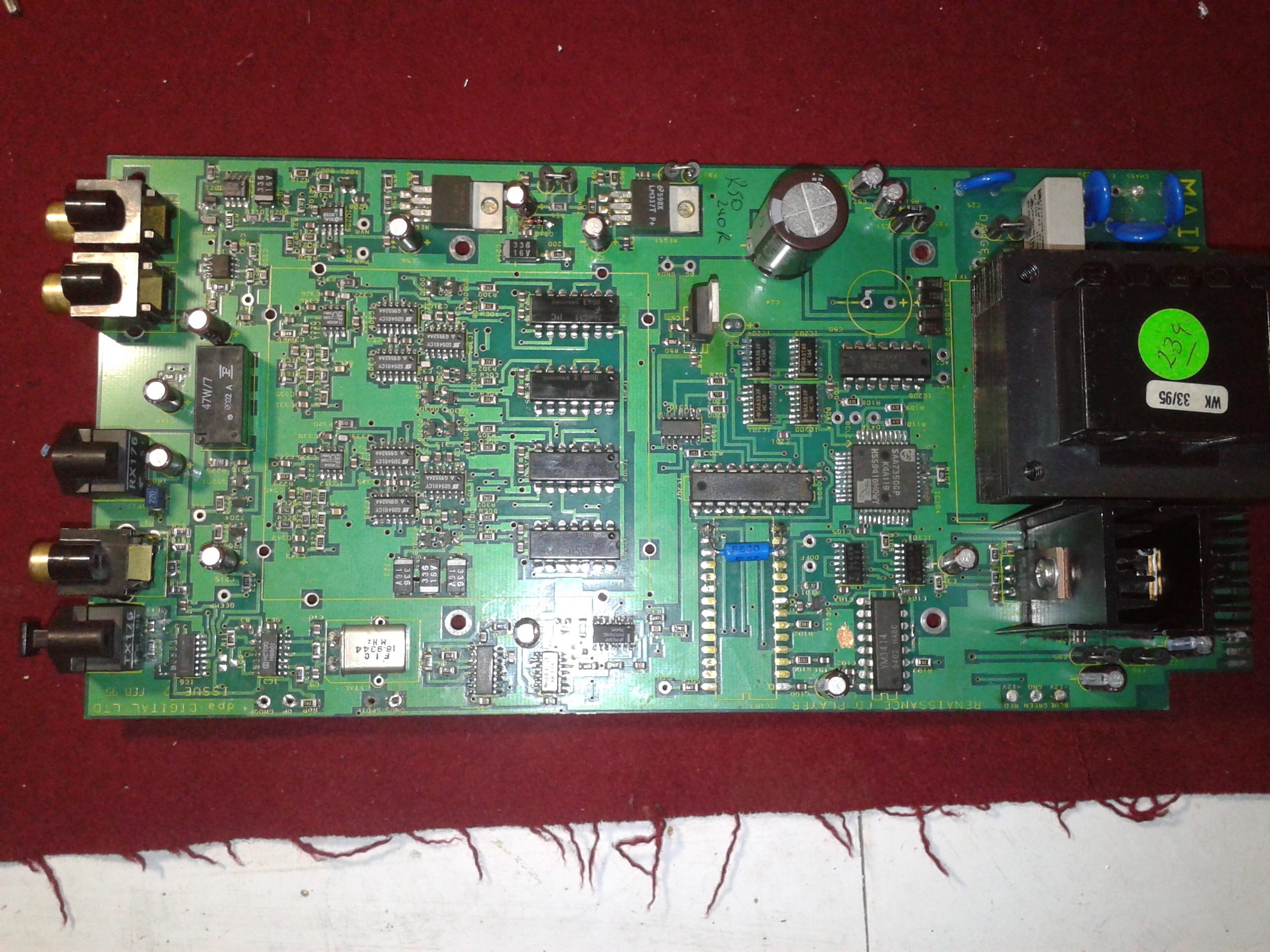 Co to za typ stabilizatora IC50? Załączam zdjęcie płytki.