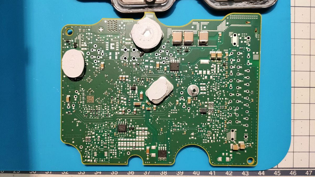 Wnętrze sterownika BOSCH ESP 9.0