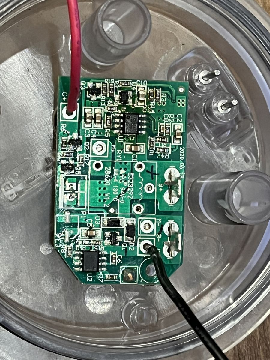 Odkurzacz basenowy Intex CL1704 (28620) - brak reakcji na włącznik ...