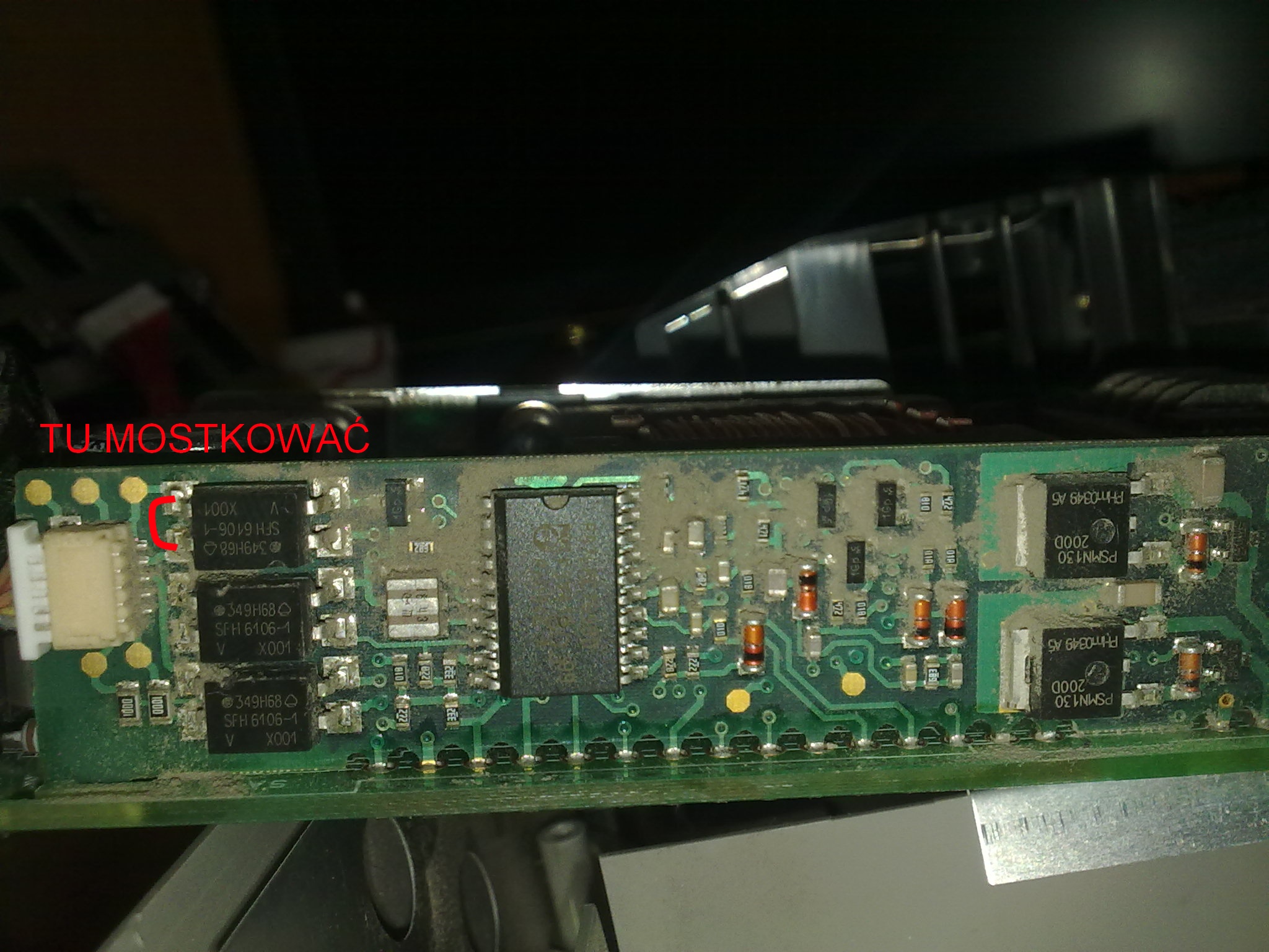 Jak uruchomić projektor Infocus LP340 bez lampy i zasilacza? - 46