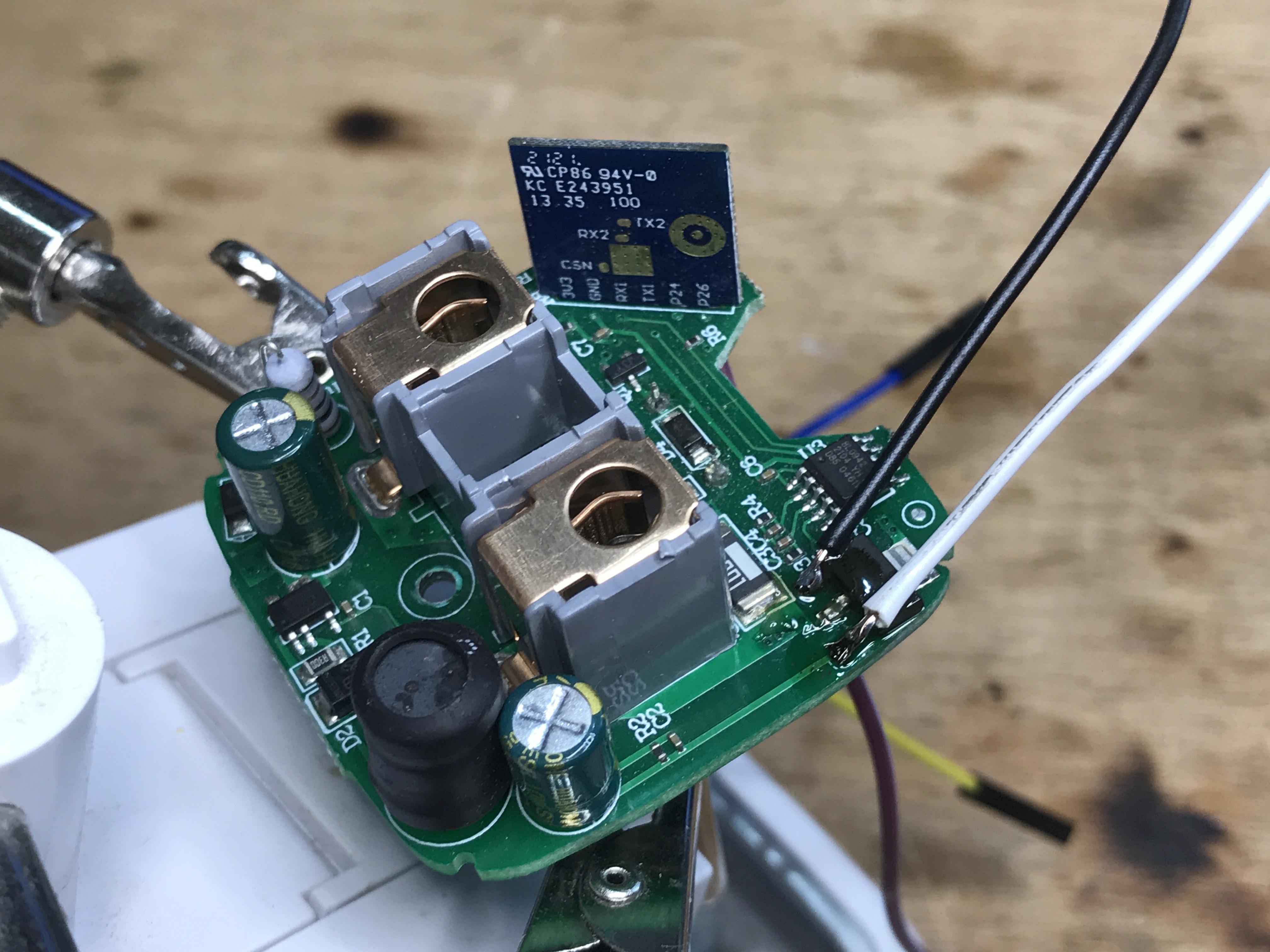 Tuya LSPA9 smart socket - teardown, OpenBeken flashing guide for CB2S ...
