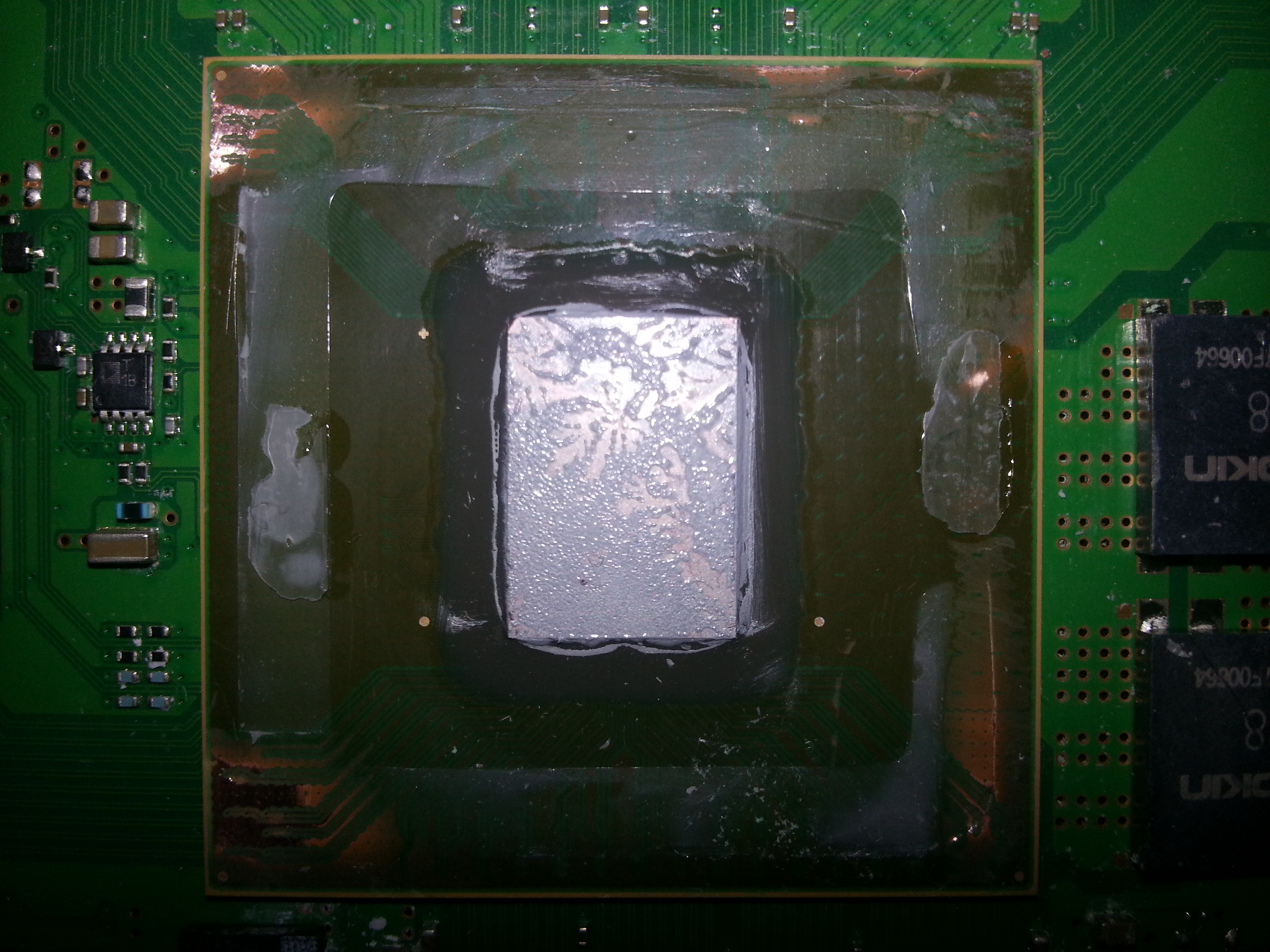 [SONY PS3] Jak skutecznie podnieść układ RSX/CPU przy reballingu? - 5