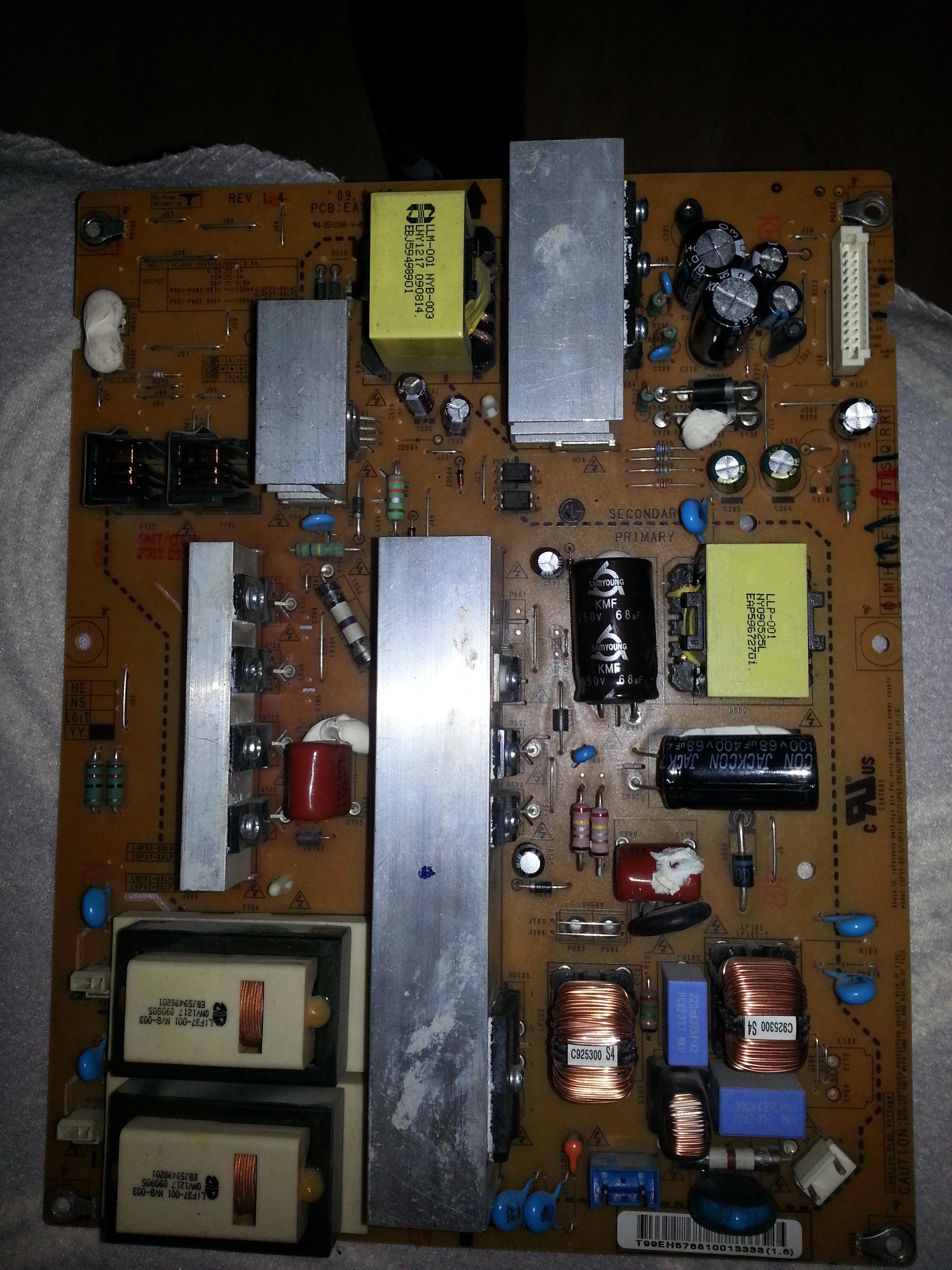 LG 37LH3000 - TV wyłącza się po 5 sek, wymienione kondensatory, brak ...