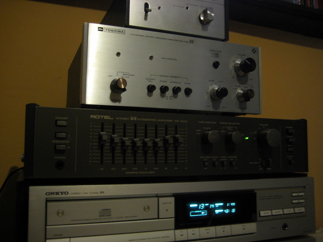 Wybór wzmacniacza: ROTEL RA-1000 czy Onkyo Integra A-8015? Który lepszy?