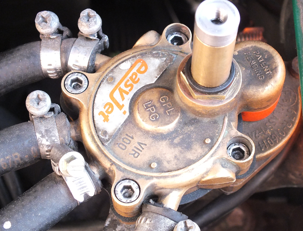 - Autronic Mistral 4-cylindrowy regulator ciśnienia / rozdzielacz VIR 100