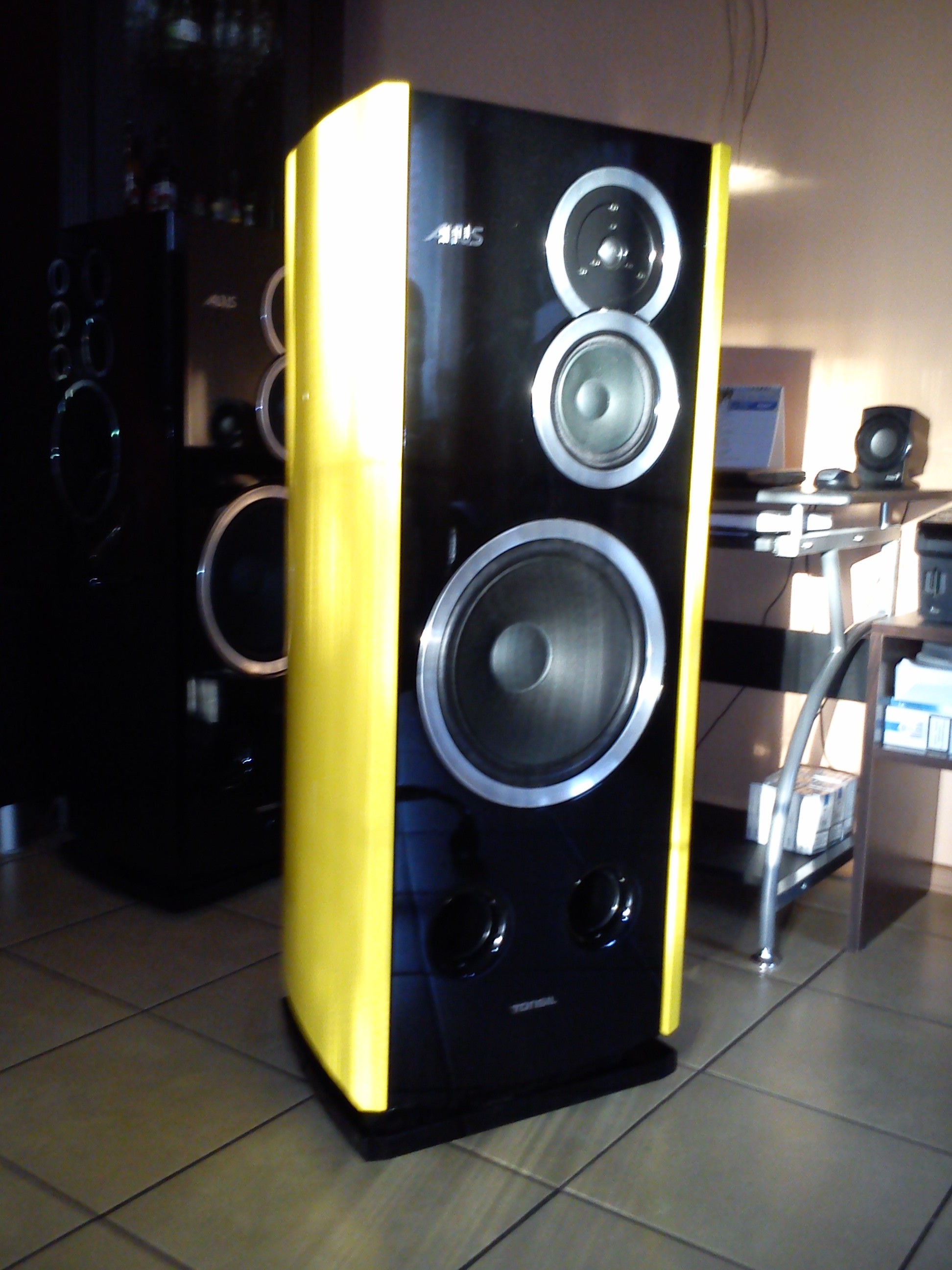 Tonsil zaprezentował nowe Altusy - 5 - elektroda.pl