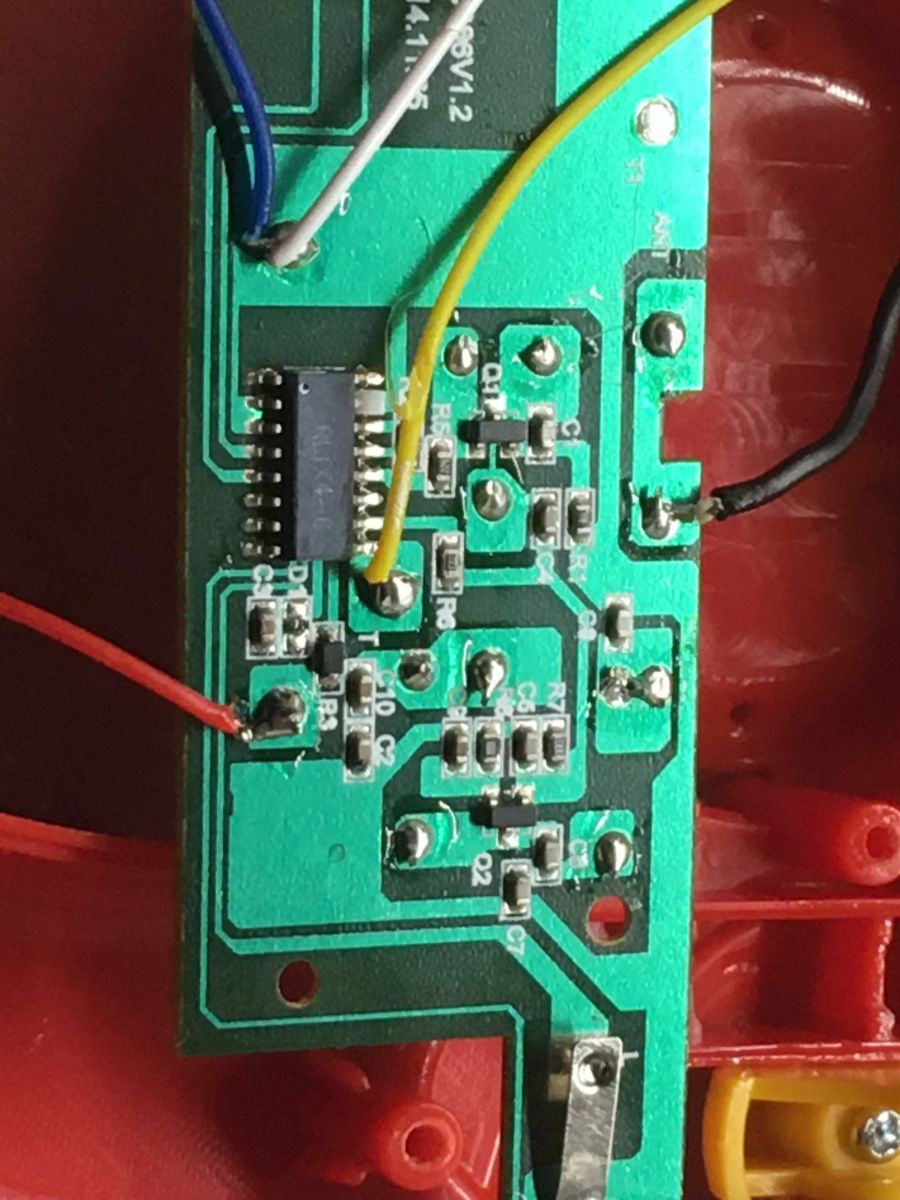 [Rozwiązano] Zasięg układu zdalnego sterowania 27 MHz z motorówki ...