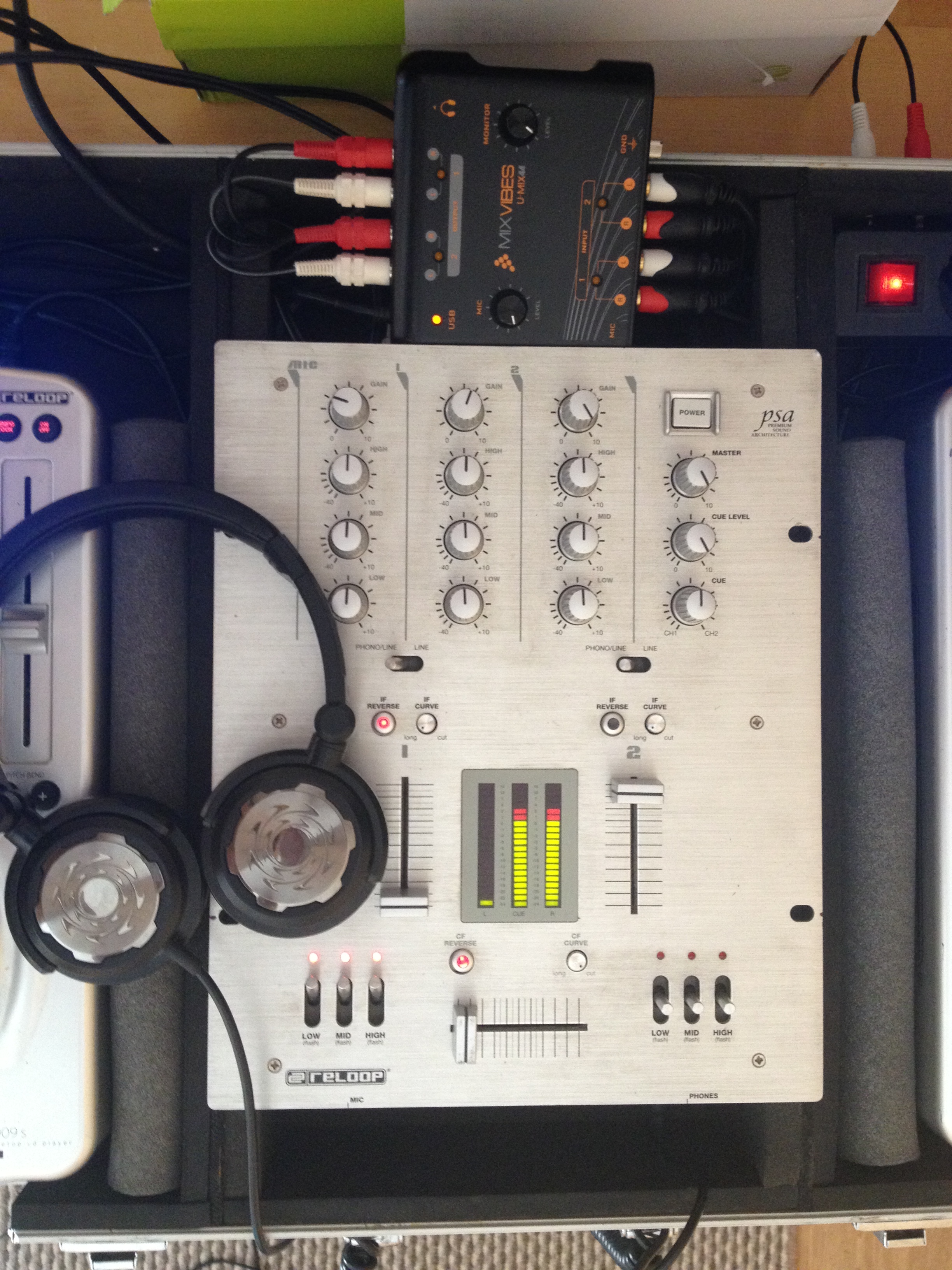 [Sprzedam] Zestaw dla DJ'a - Reloop RMX 20 + 2x Reloop 909s + MIXVIBES ...