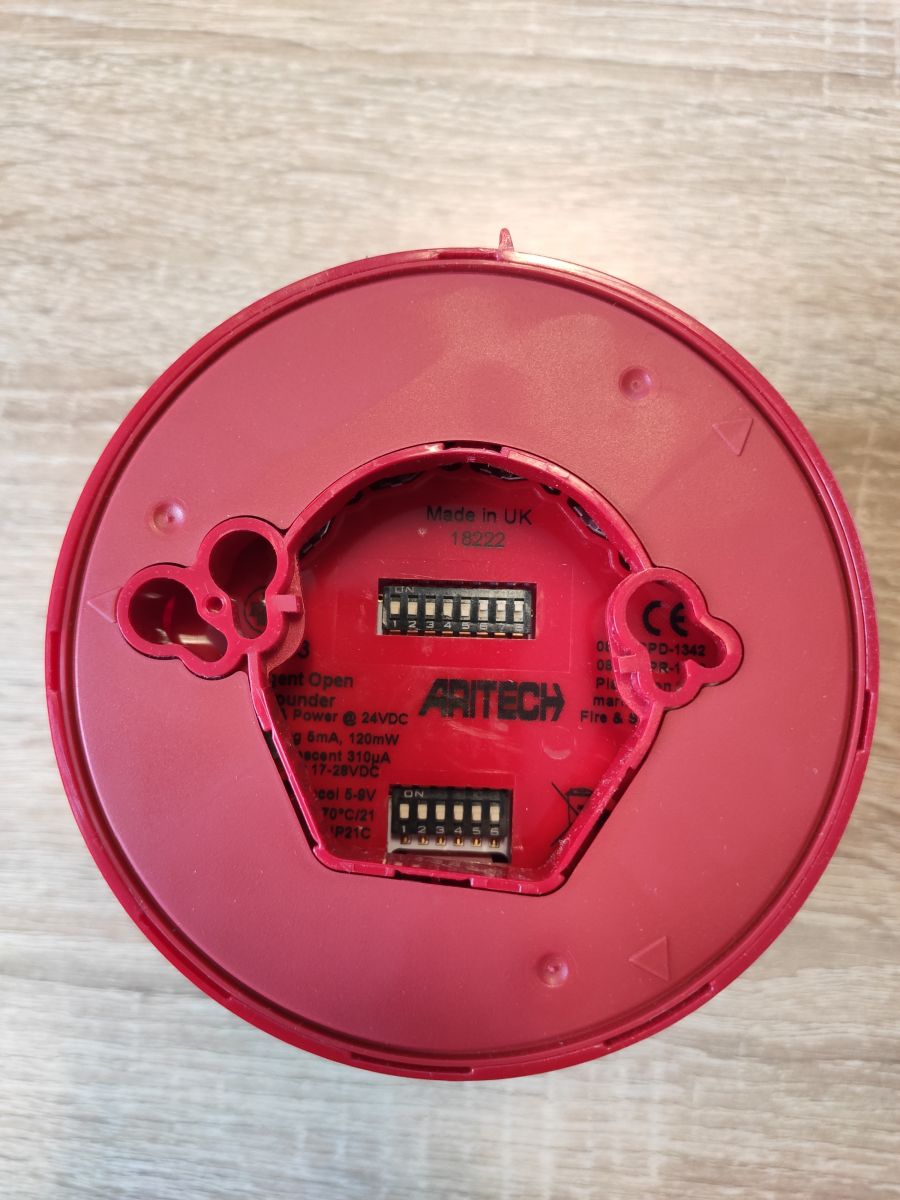 [Sprzedam] ARITECH sygnalizator akustyczny AS2363 7 sztuk