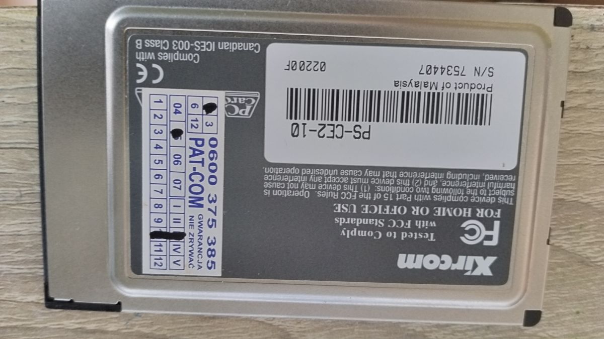 Identyfikacja złącza na karcie Ethernet Xircom - zdjęcia w postach