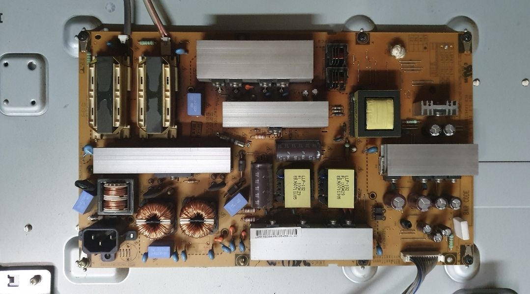 [Rozwiązano] LG 47LD450 - Wymiana płyty głównej, różnice między ...