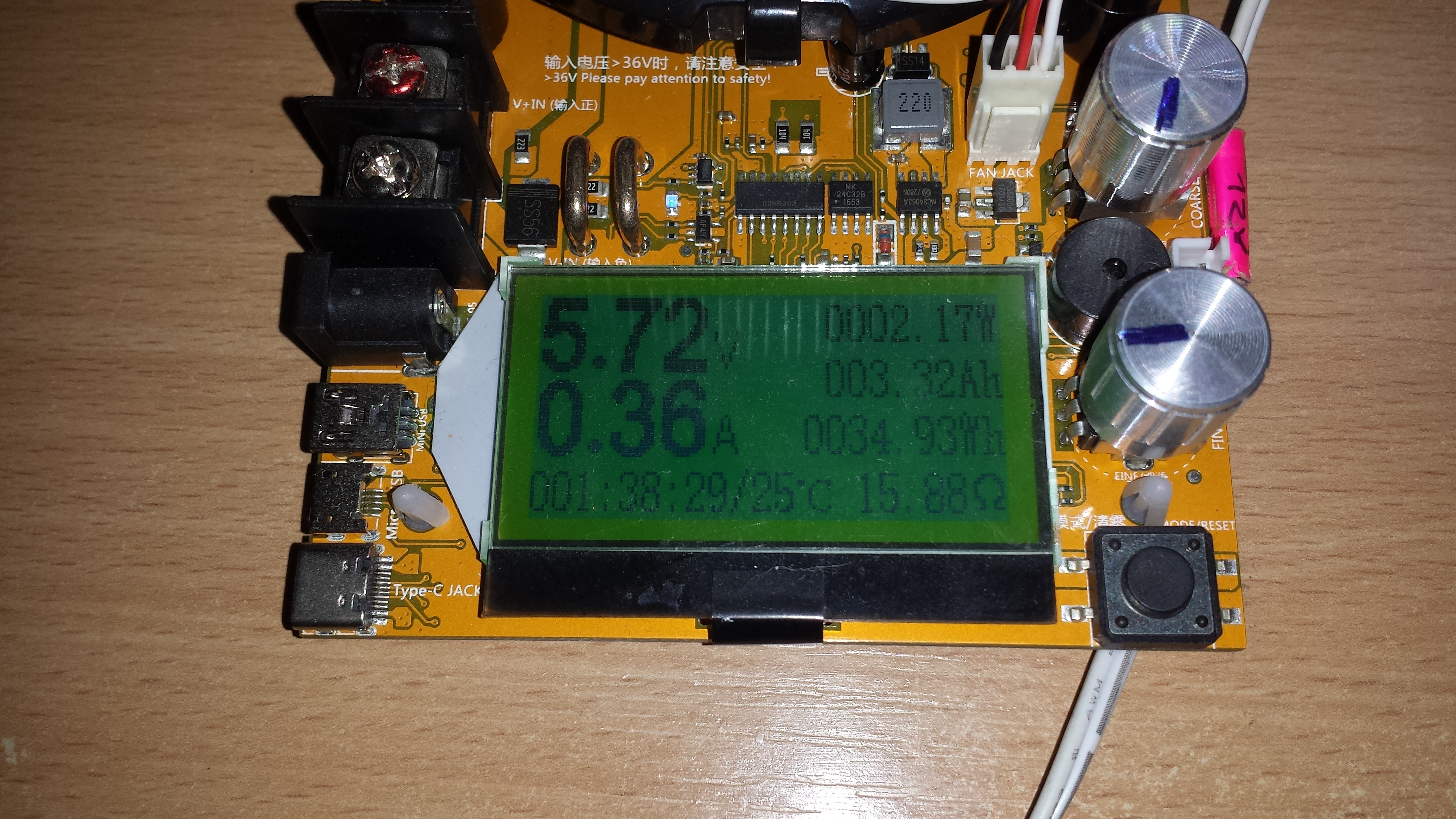 [Rozwiązano] Jak zastąpić spaloną ładowarkę do zabawki? USB DC 5V 2A ...