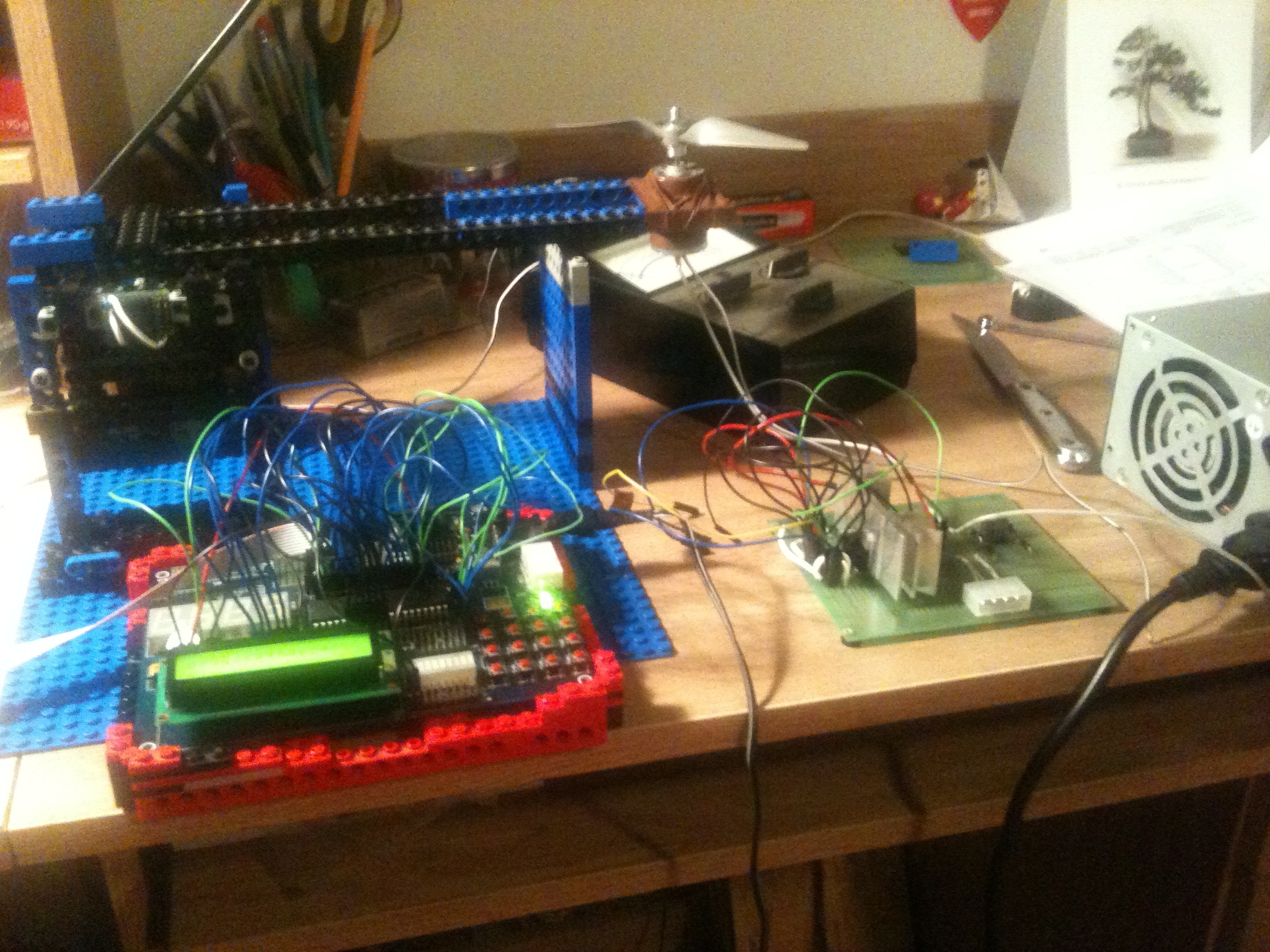 [Atmega16] Jak zrealizować sterowanie napędem rotora za pomocą PWM na ...