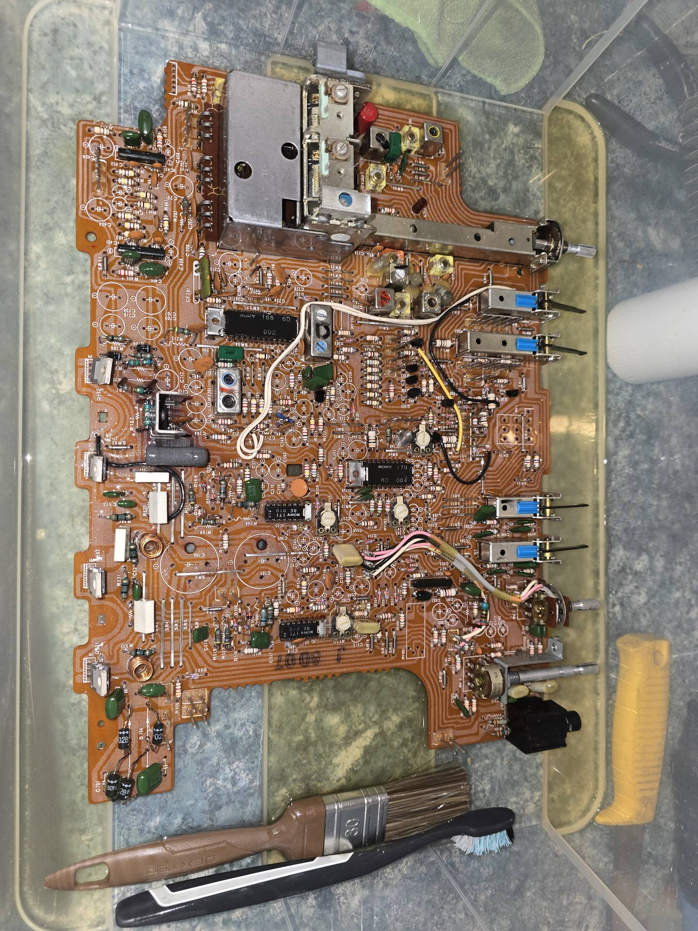 Remont amplitunera Sony STR-414L z 1978 - na co zwrócić uwagę?