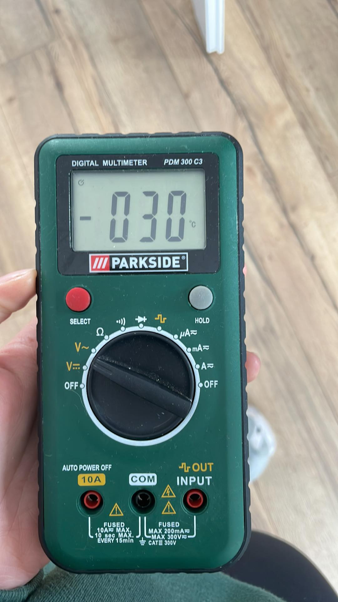 Miernik Parkside z ukrytą funkcją pomiaru temperatury (°C/°F) - jak ...