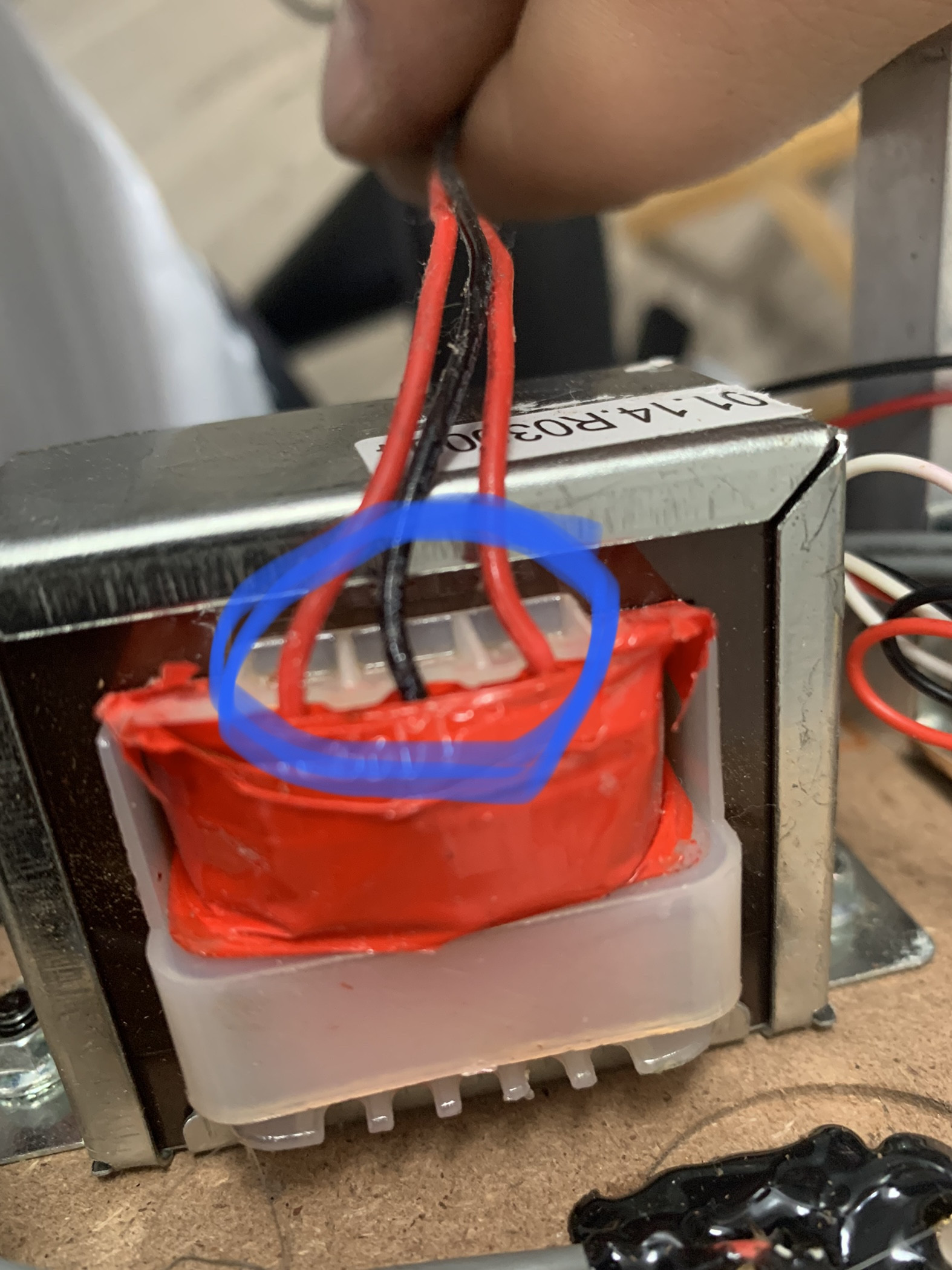 [Rozwiązano] Dobór transformatora do zestawu głośnikowego IBOX SP1300A ...