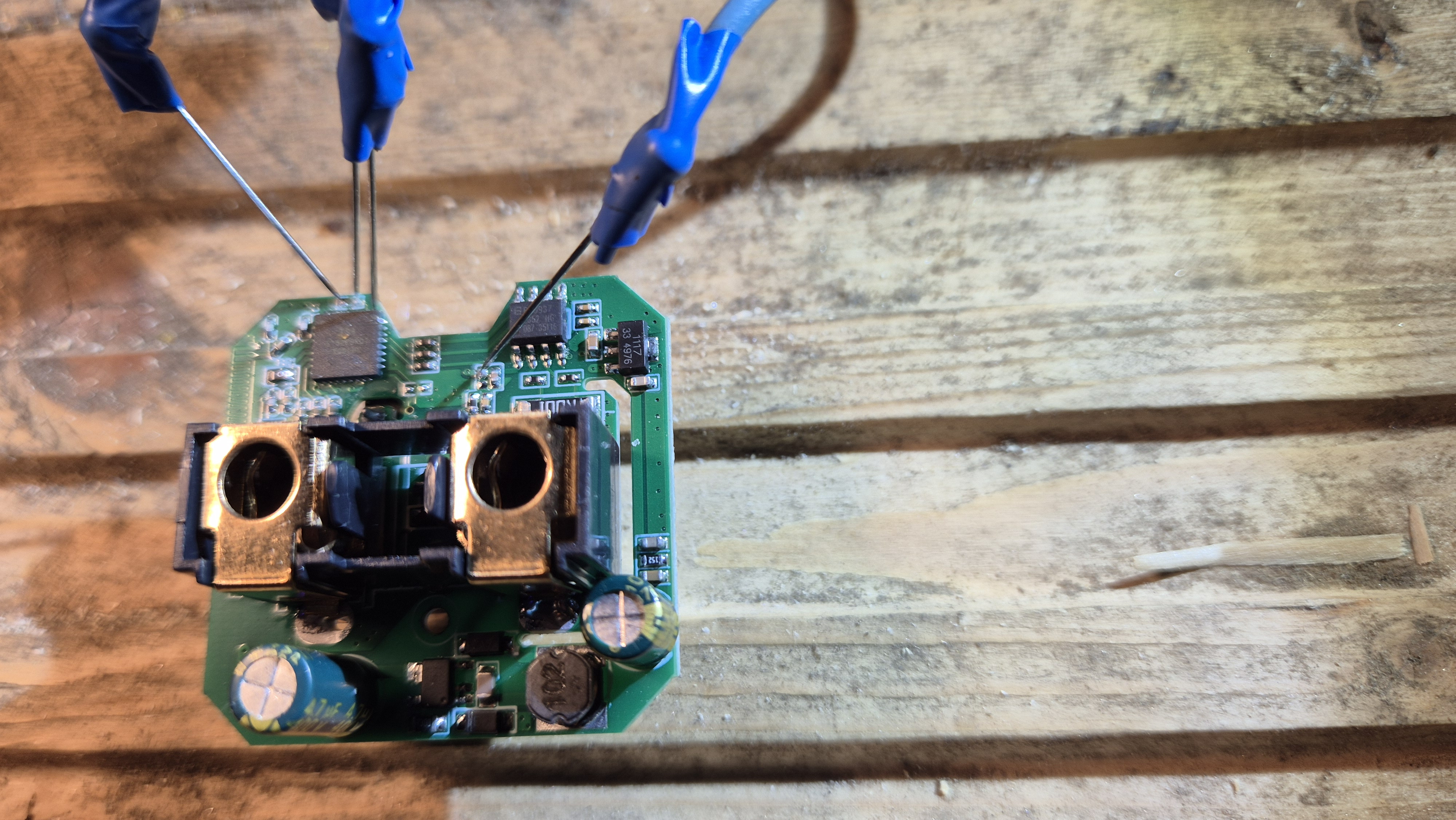 [T34/BL0937] Teardown Generic Wifi Smart Plug with Energy Measurement - 4