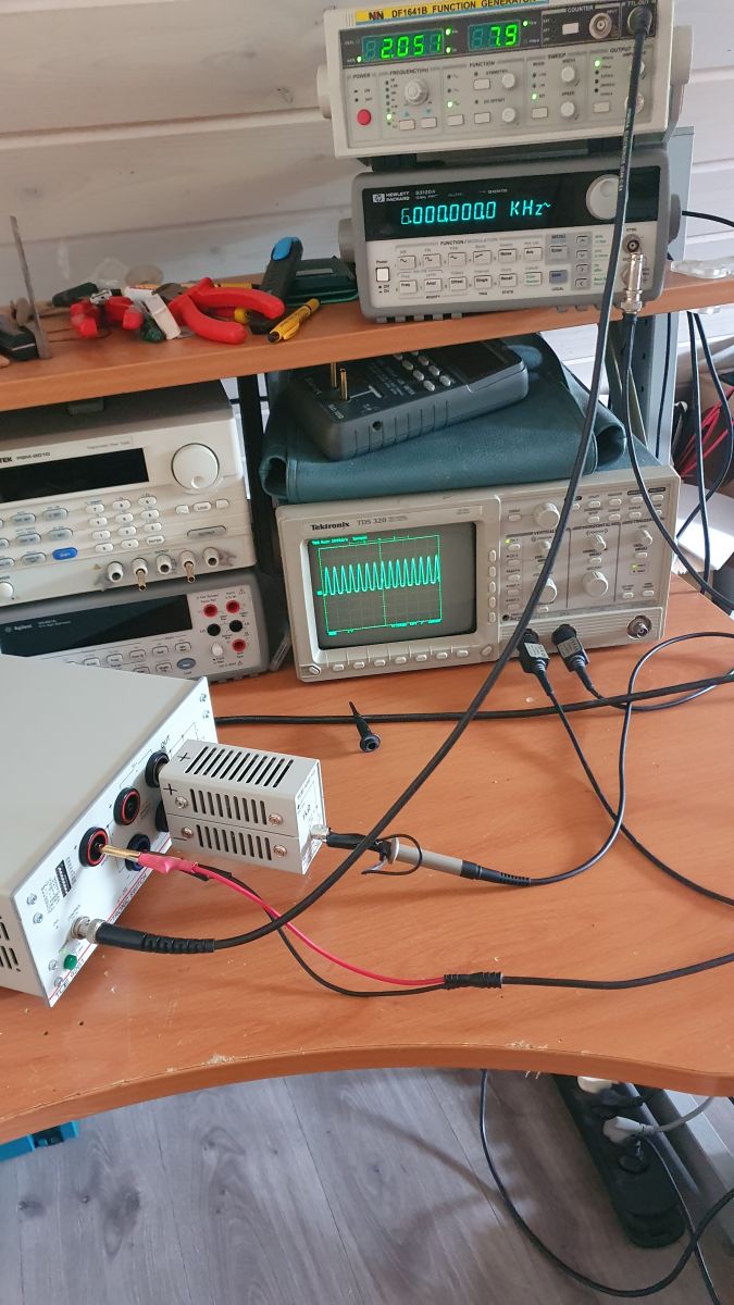 [Sprzedam] Elektroniczny przelacznik do mikroprzerw - Toellner TOE 9261