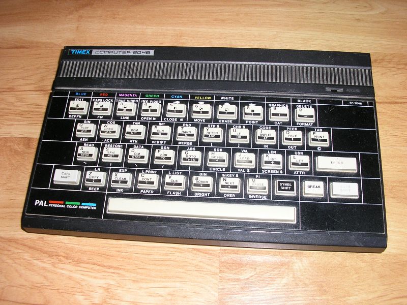 [Sprzedam] Commodore C64, magnetofon, Timex - elektroda.pl