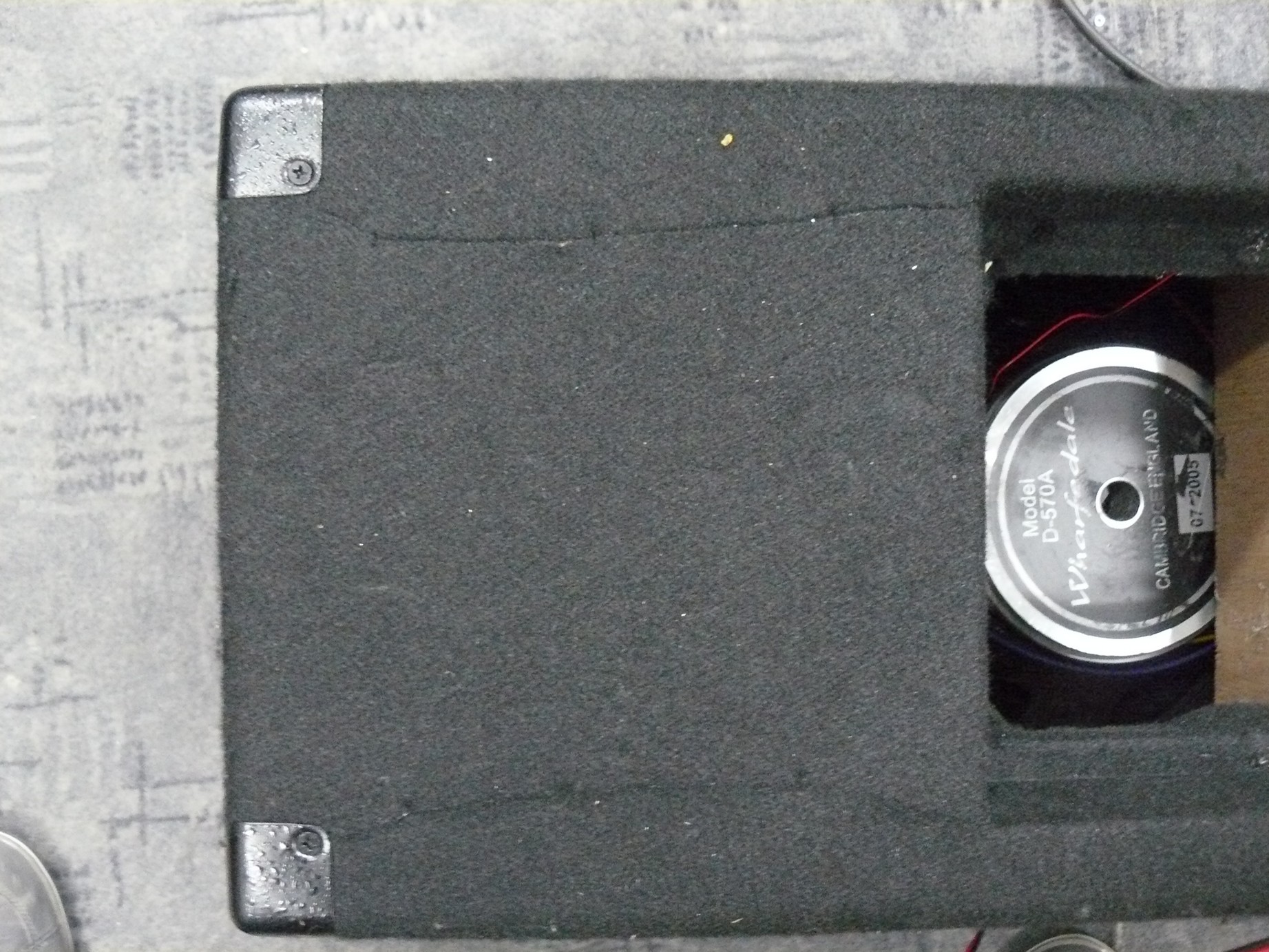 Wharfedale SVP-15P - Analiza parametrów i jakości wykonania kolumny ...