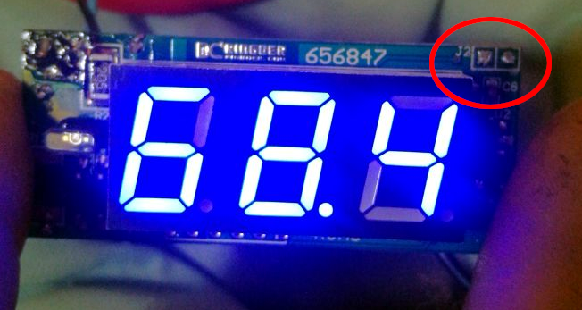 Zmiana jednostek wyświetlania na cyfrowym termometrze LED ...