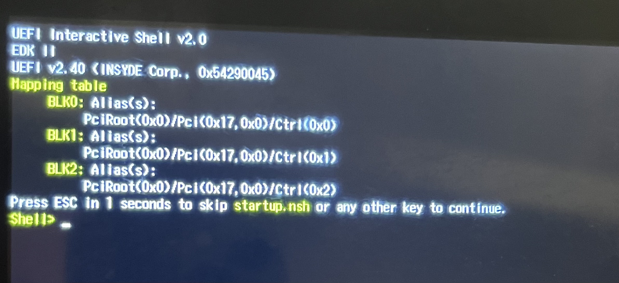 Jak wyjść z UEFI Interactive Shell w tablecie Kiano SlimTab 8?