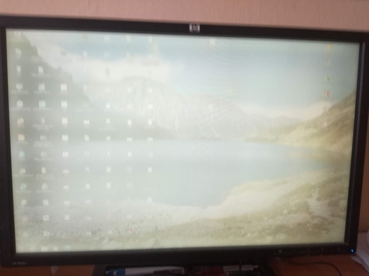 [Zlecę] Naprawa monitora HP ZR 24w - usterka po 32499 godzinach pracy