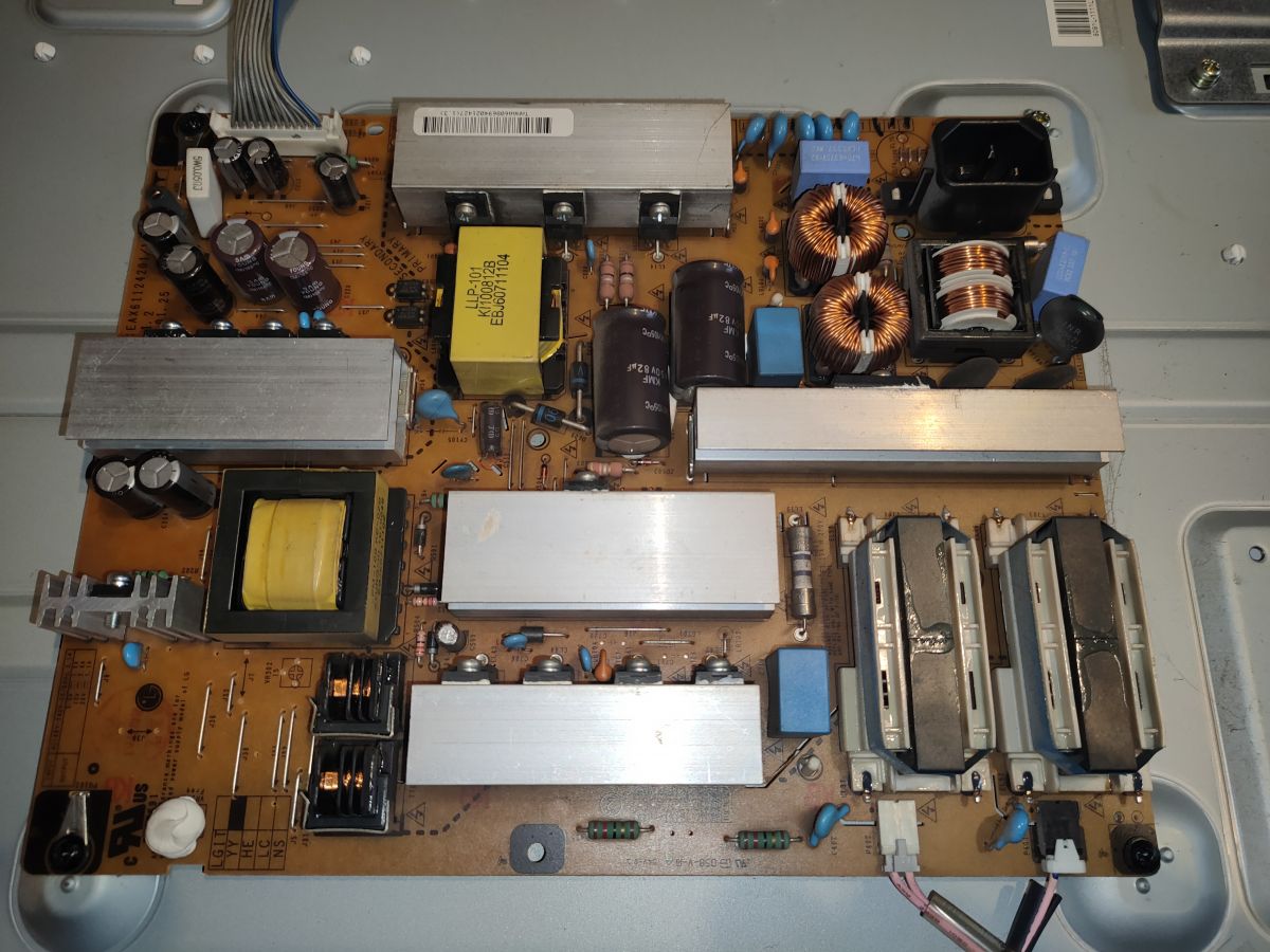 LG 42LD650 - Skaczący obraz po naprawie płyty głównej, co dalej?