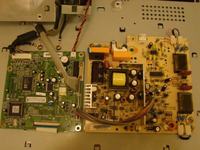 COMPAQ FP7317 - monitor wyłącza się po godzinie, gorący radiator D813 i ...