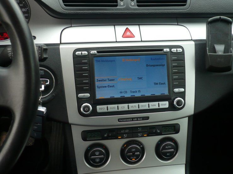 Passat B6 2007 – jaka przystawka pod telefon Nokia pasuje, czy E51 jest ...