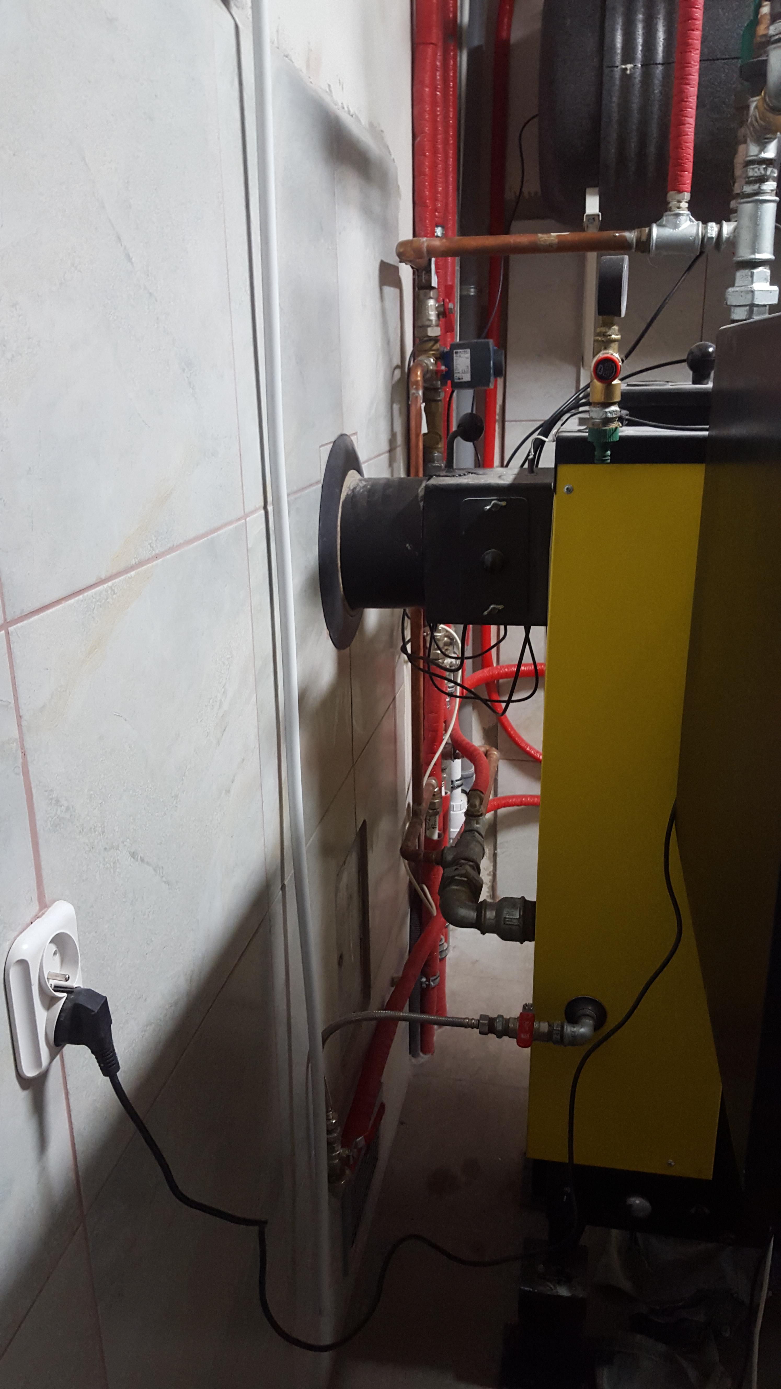 [Inne] schemat podłączenia ogrzewania centralnego z podlogowka