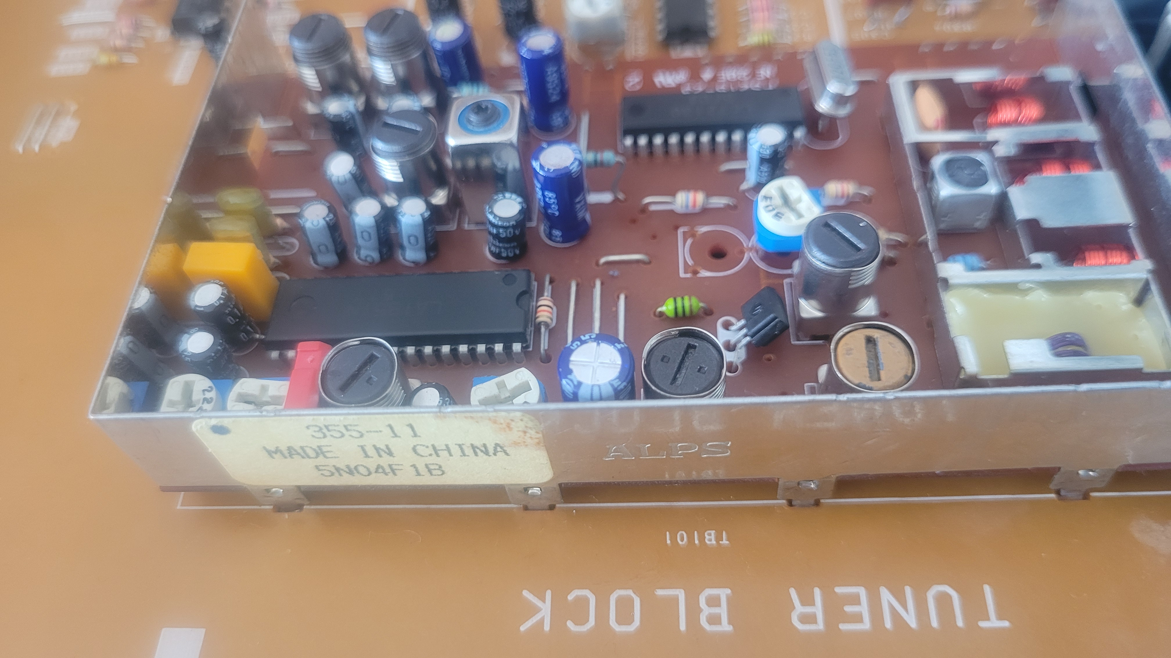 Tuner Sony St-s261 nie odbiera stacji - sprawdzenie napięć ...