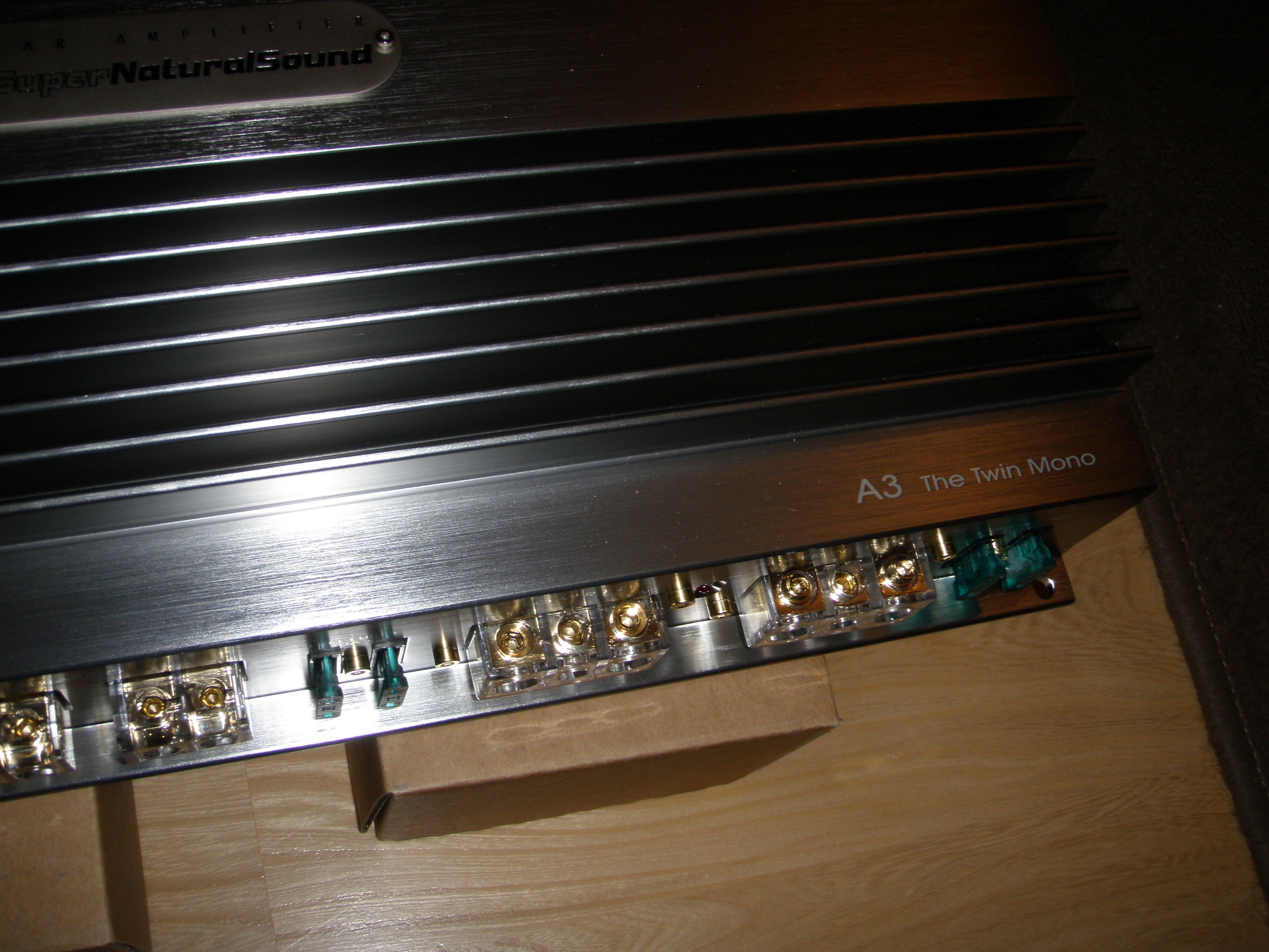 [Sprzedam] Wzmacniacze DLS A3 oraz A6 w stanie idalnym