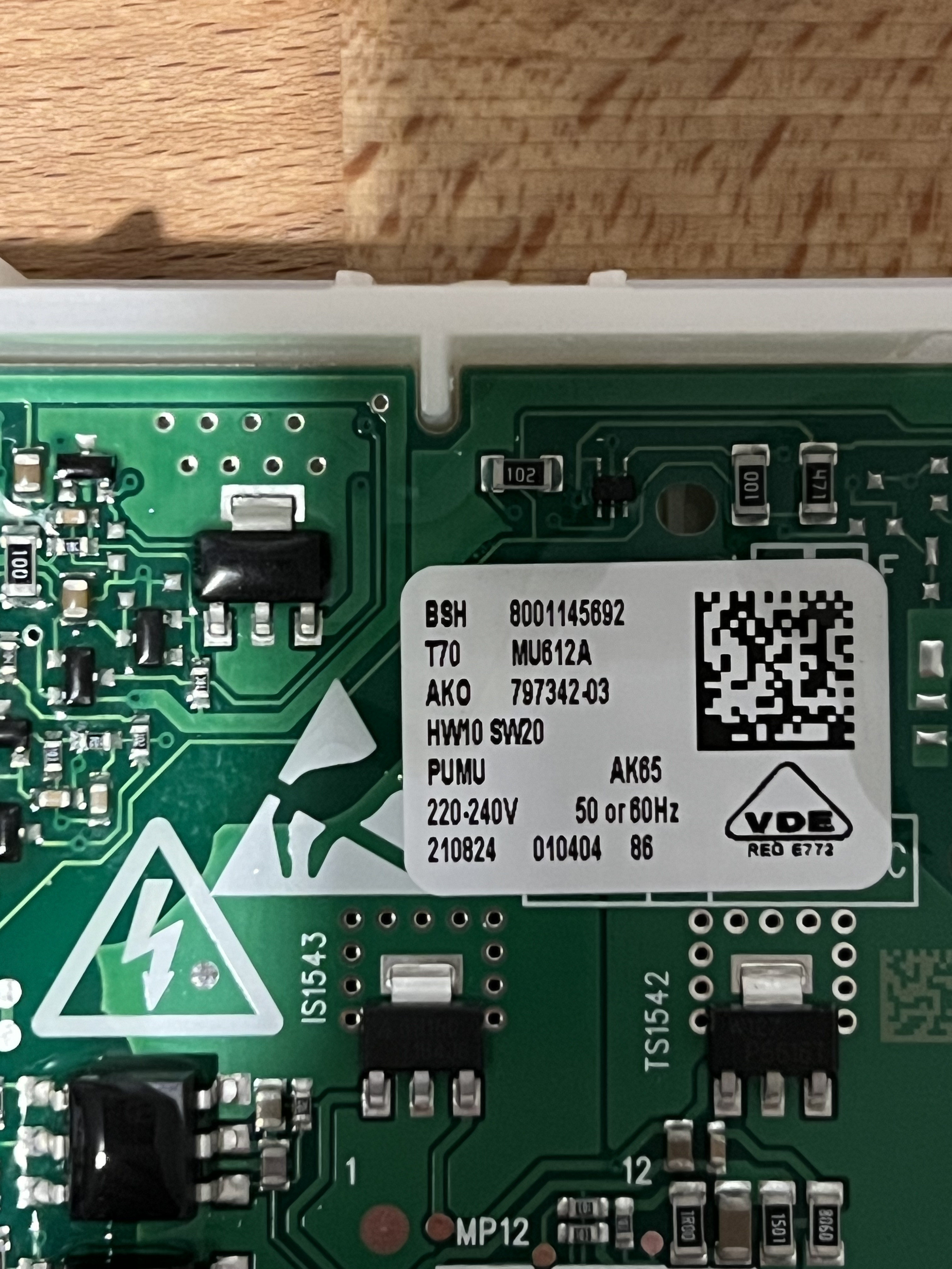 [Rozwiązano] Bosch WAU28T64GB/25 brak wirowania w pralce po wymianie modułu