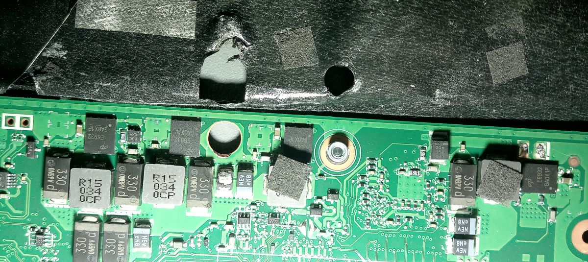 Lenovo Yoga Slim 7 - Lenovo Yoga Slim 7 wymiana kondestatora NEv eN8 ...