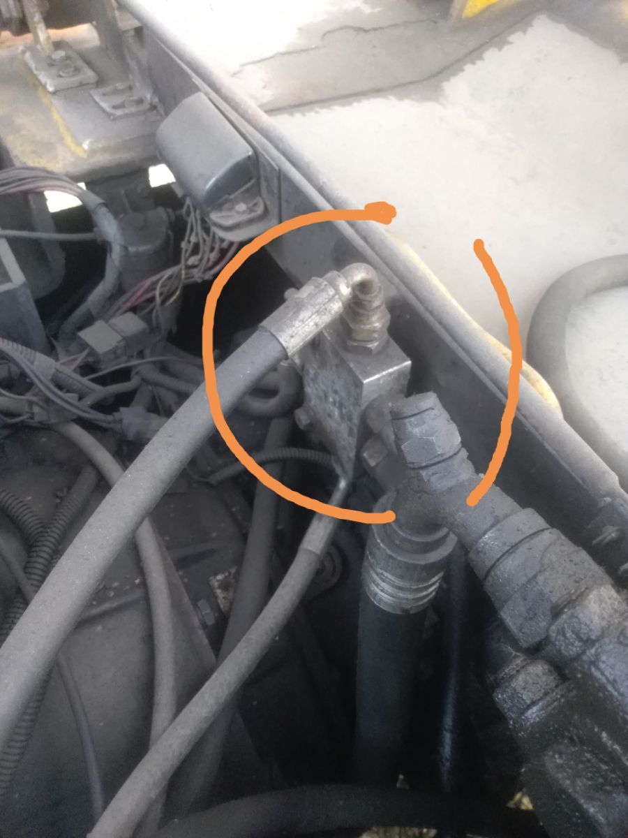 Identyfikacja elementu wózka widłowego ze zdjęcia – do czego służy ten ...