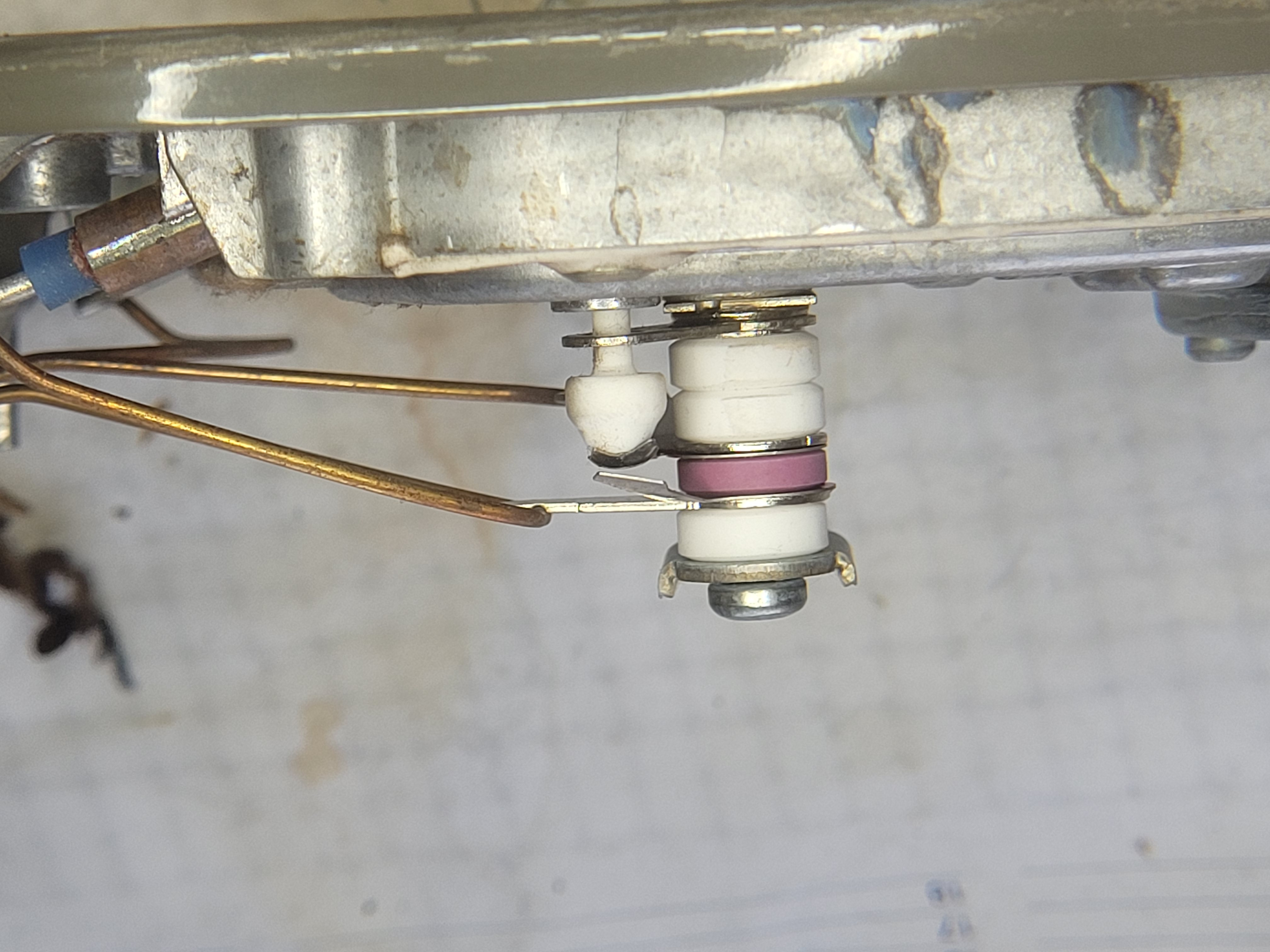 [Rozwiązano] Instrukcja serwisowa TEFAL GV8930 - problem z grzewczymi ...