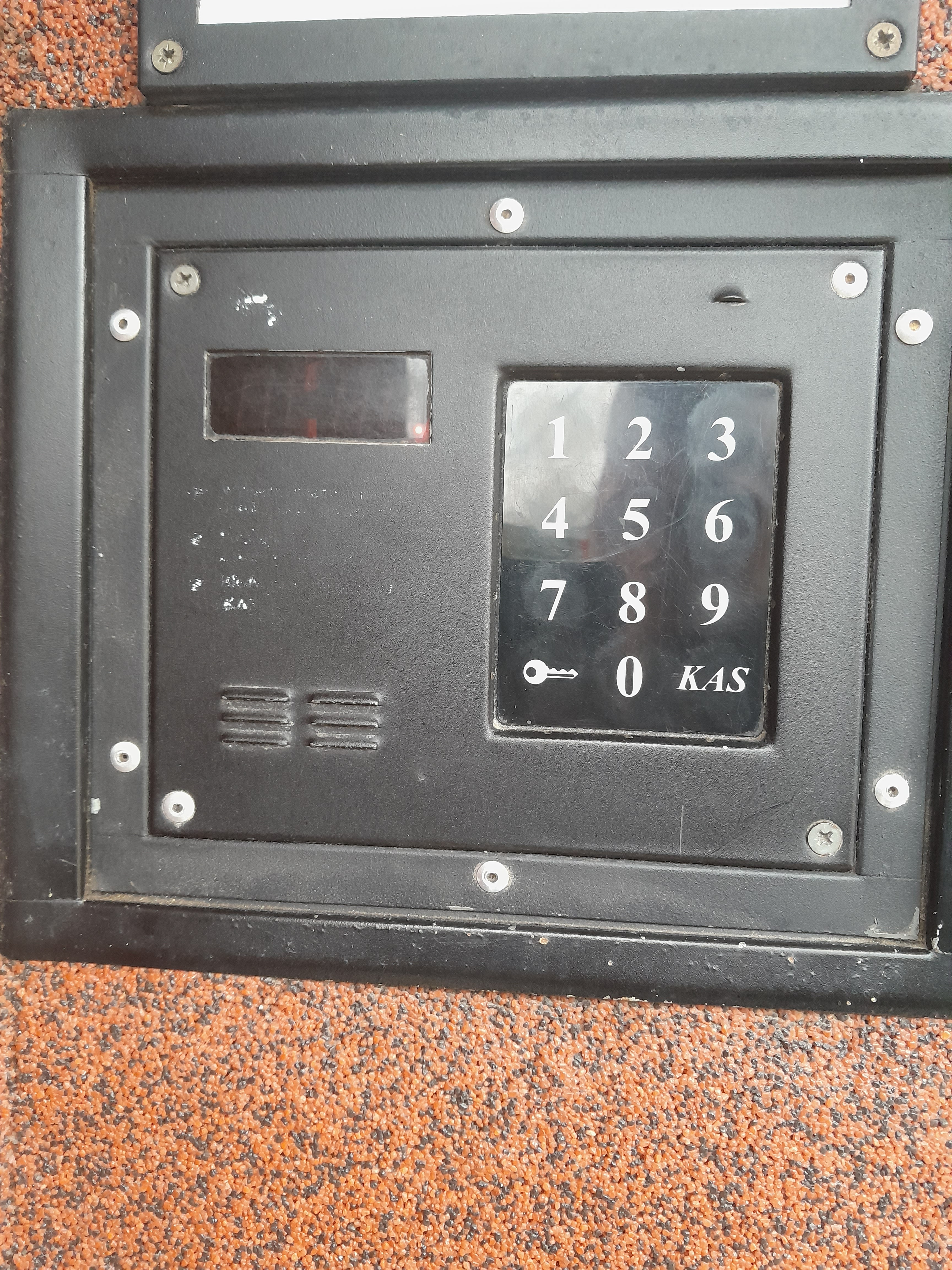 New intercom not working after replacement - was the old one wired ...