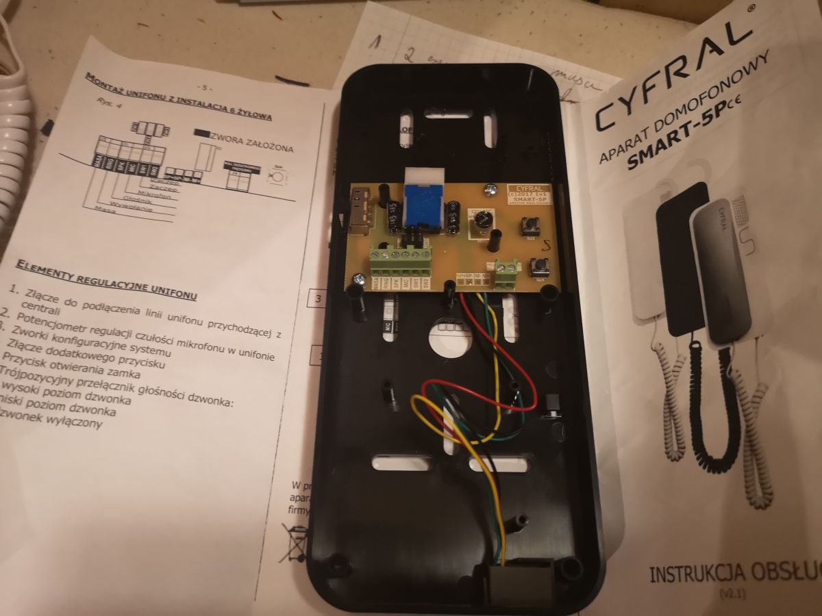 Jak wymienić stary domofon na Cyfral Smart 5p - instrukcja podłączenia