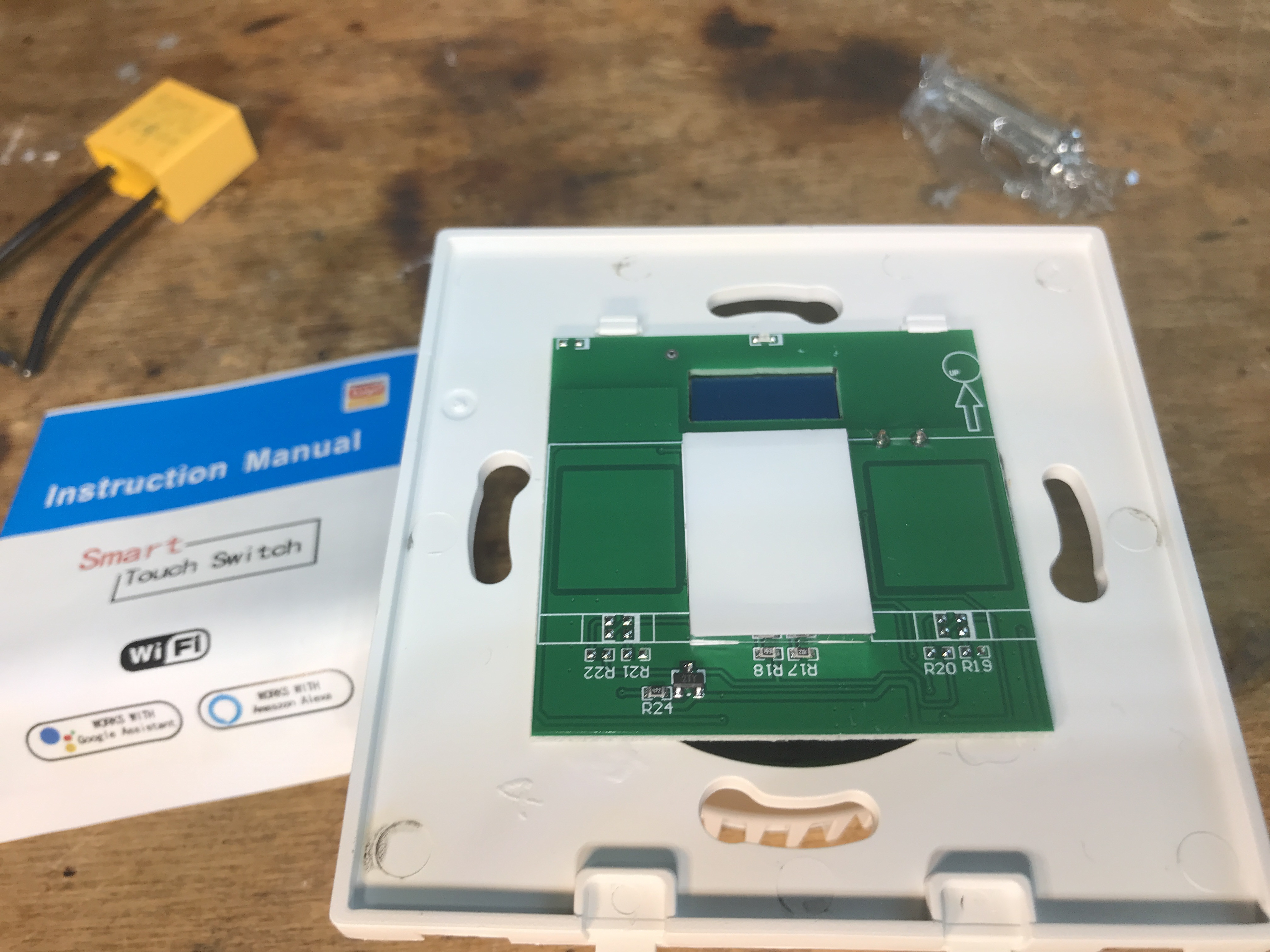 Zmiana firmware ESP8266 dla smart włącznika światła Appio 1 Gang Switch ...