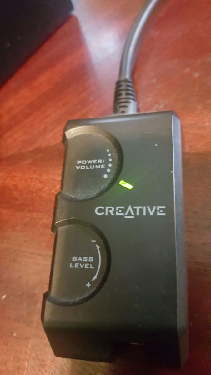 [Rozwiązano] Creative Inspire T3000 wyłącza się na pół glosnosci ...