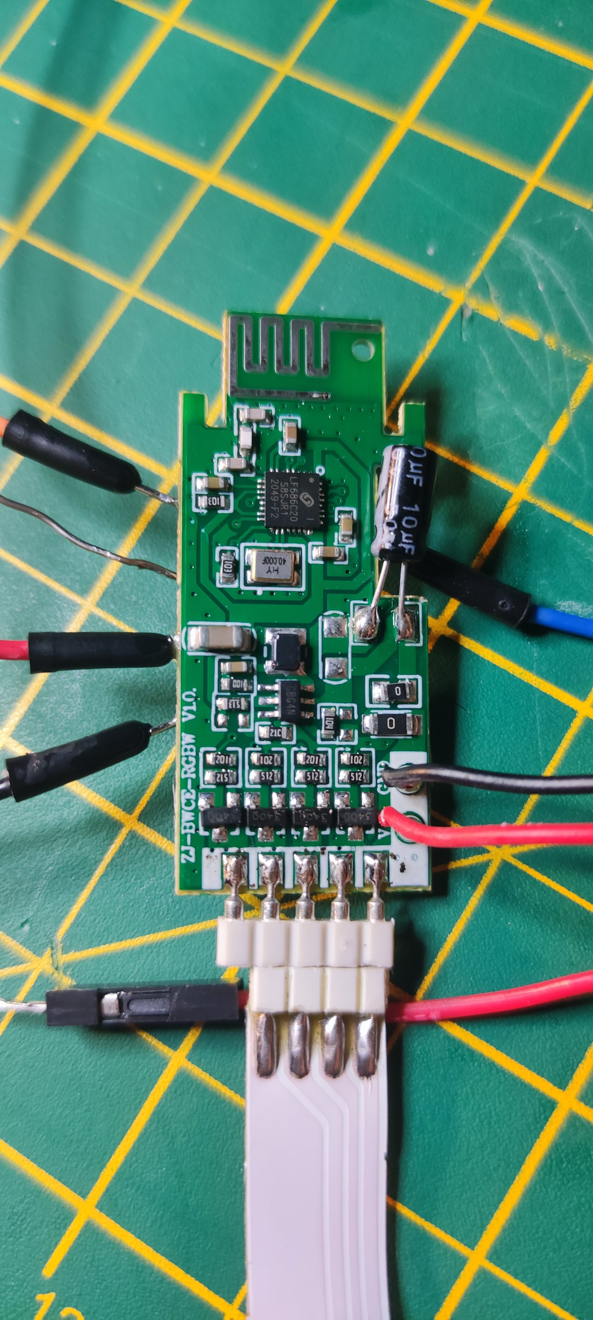 [LF686C20] [BL602] Magic Home RGBW 12-24v 5-pin LED Strip Controller