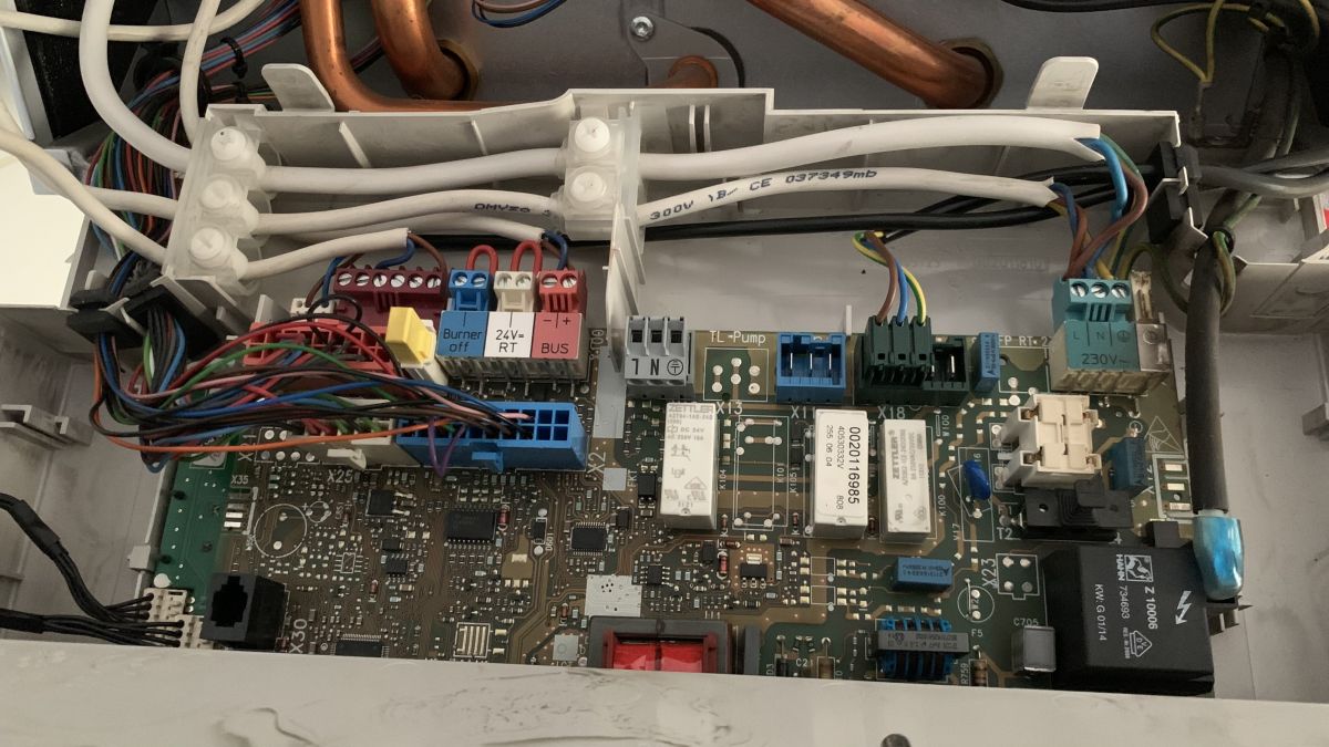 Kociol Vaillant Ecotec plus - czy regulator Colormatic 470 problem ze ...