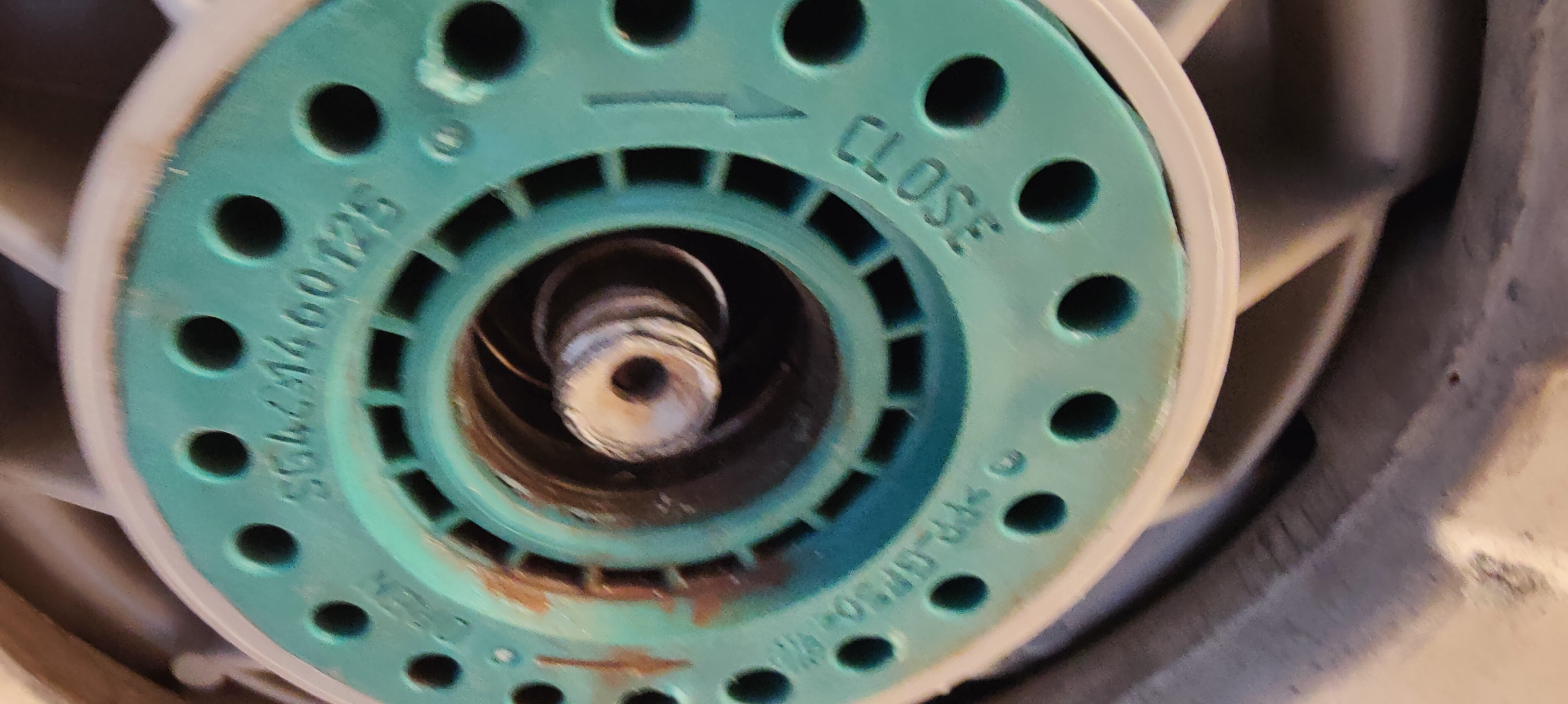 Electrolux EWT 1367 VDW - uszkodzenie bębna w pralce jaka wartość ...