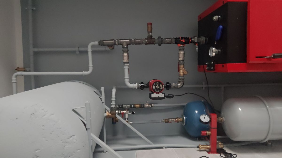 [Rozwiązano] Jakie ciśnienie wstępne dla instalacji z naczyniem Reflex ...