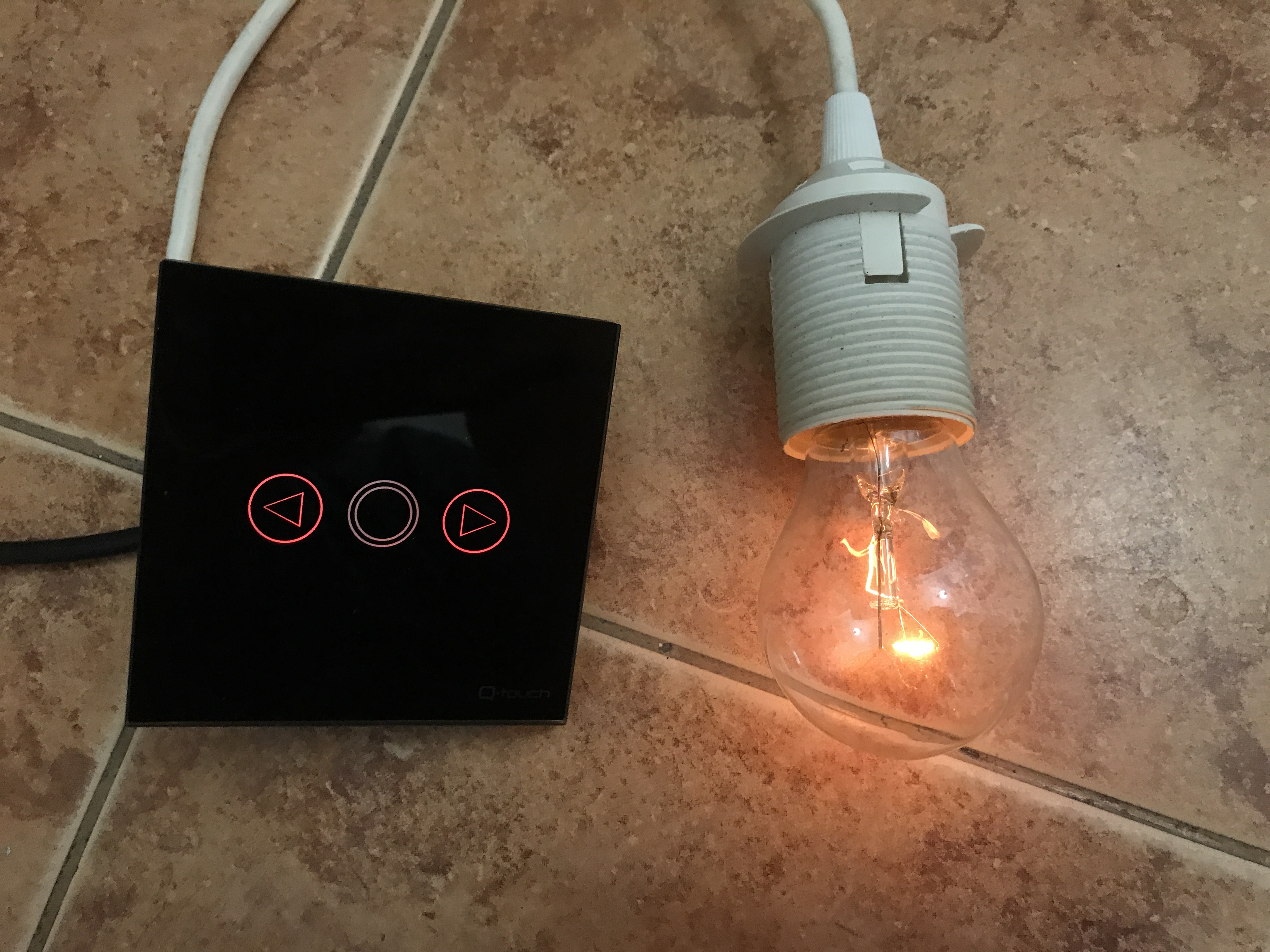 Smart light switch dimmer QTouch WiFi [Schematic, UART protocol].