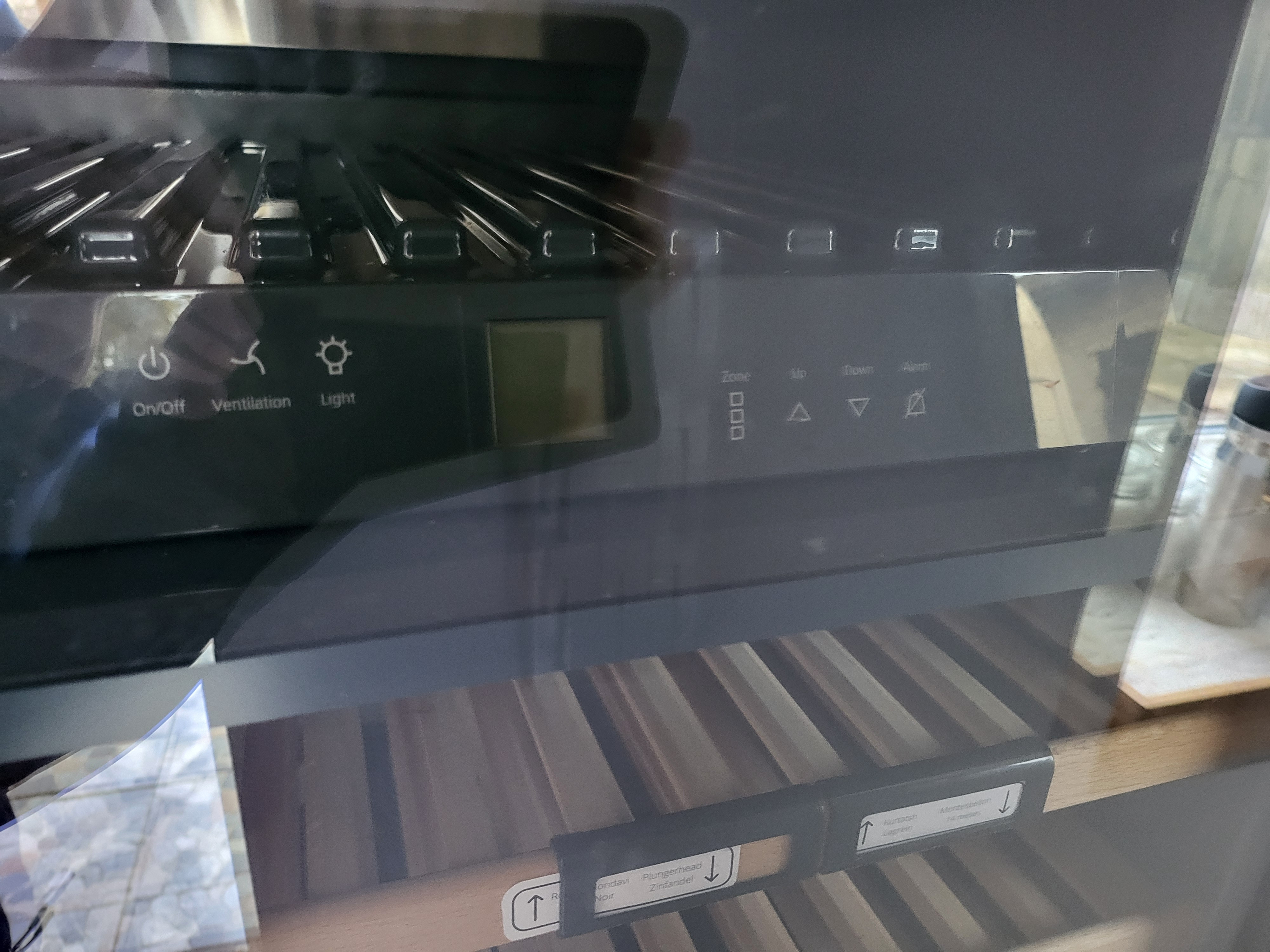 Zamienniki dla sprężarki vesf9c i invertera VESF 2456 w Liebherr Wtes 5872