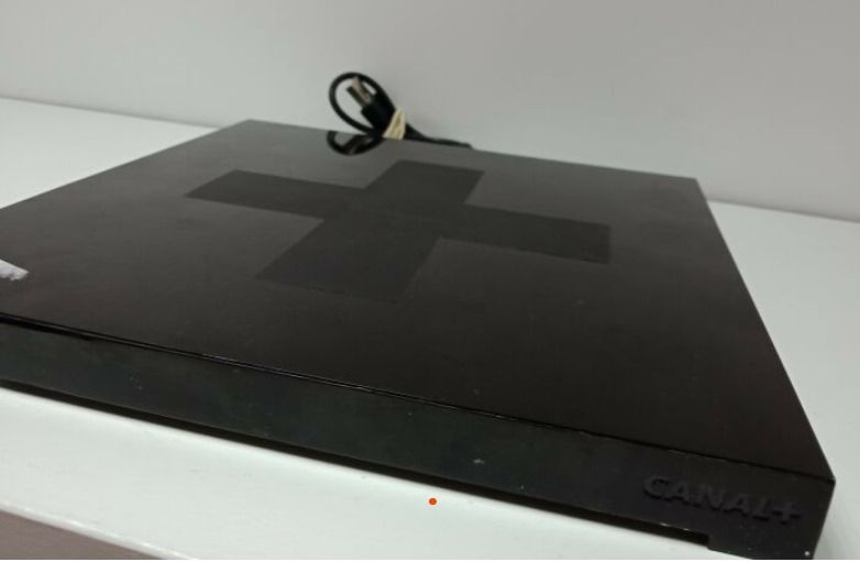 [Zakup] Dysk Sagem HDD 500 (uszkodzony też) do dekodera NC+